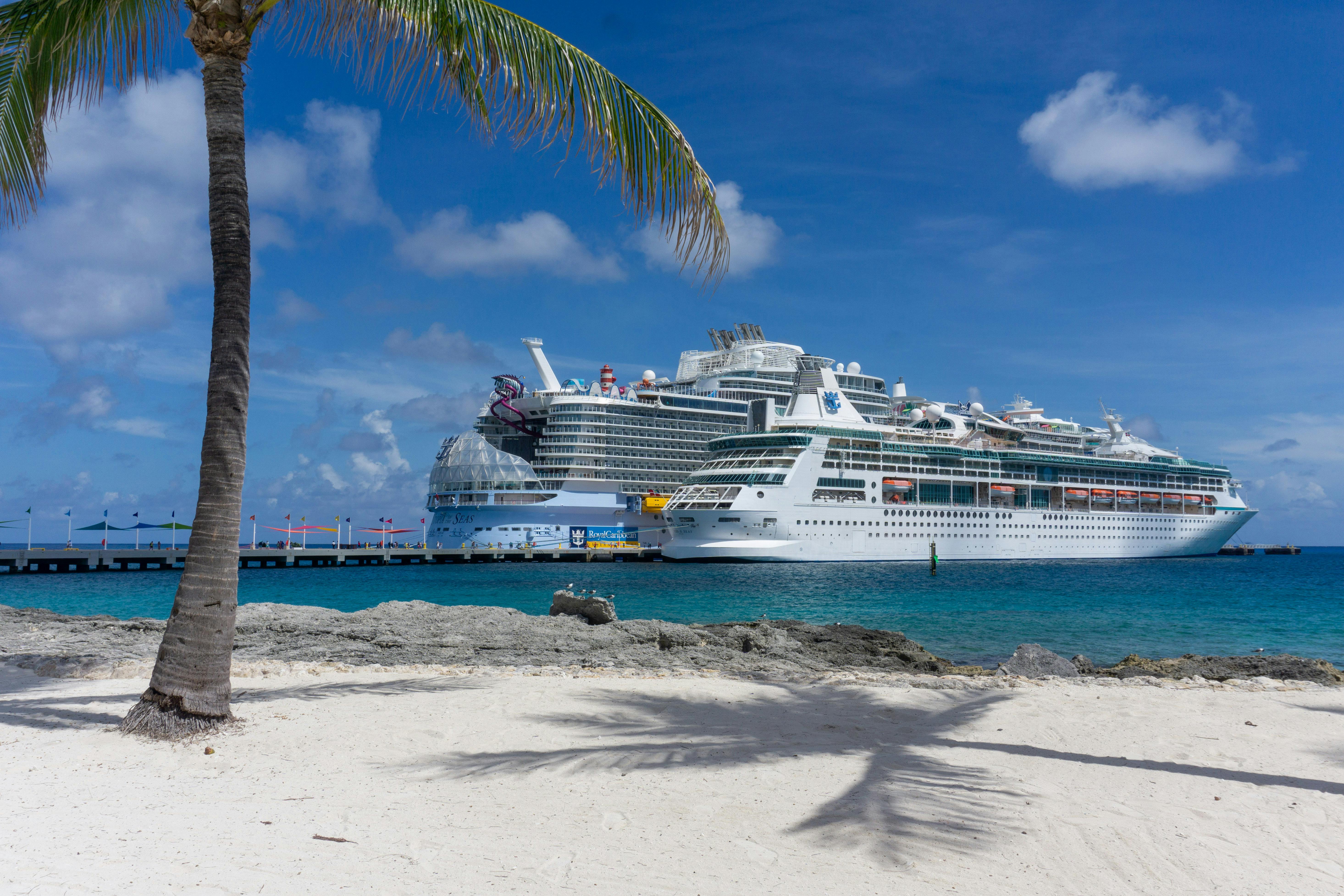 Photos of Utopia of the Seas