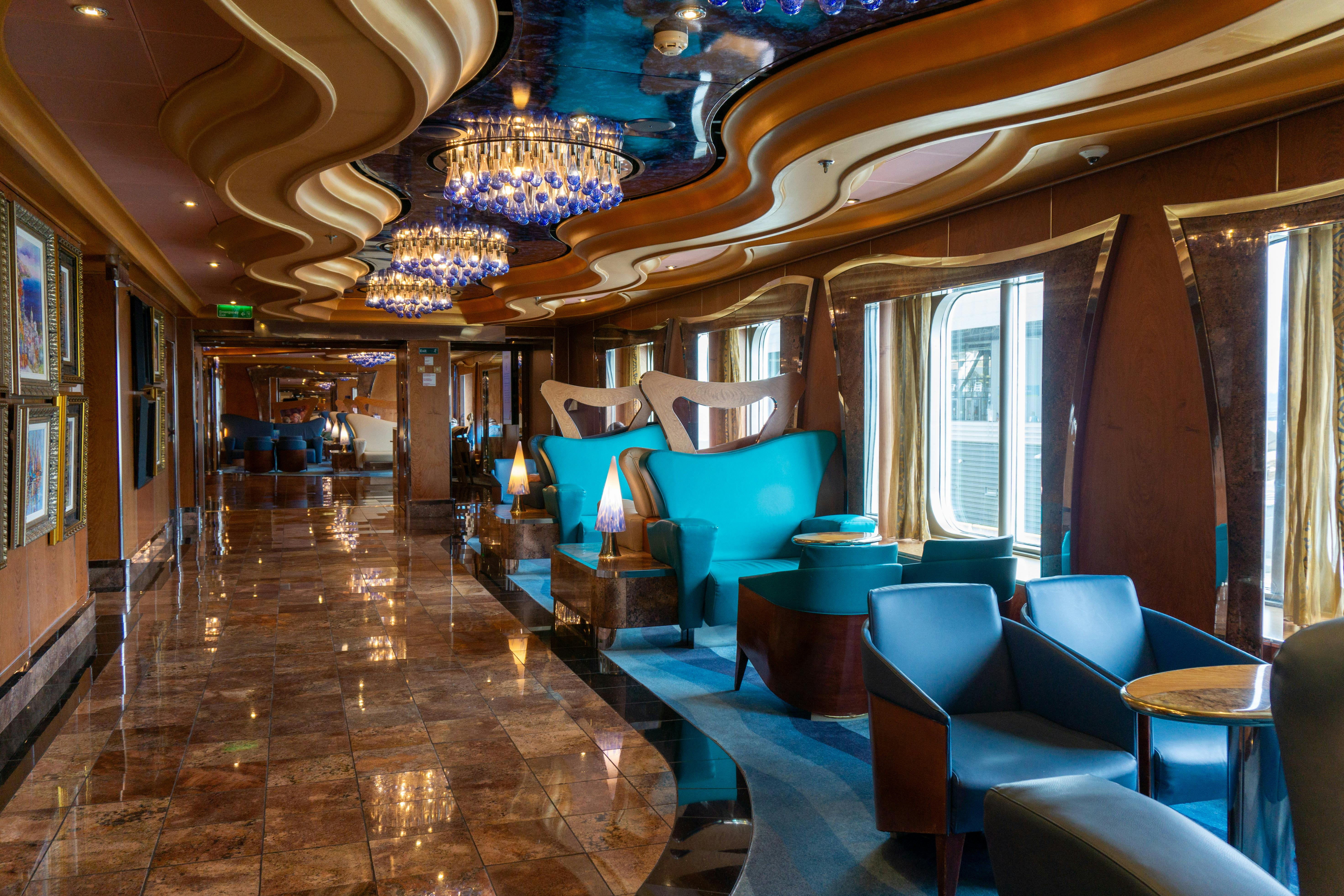 Carnival Luminosa Cruise Ship Review | First-hand Expert Review