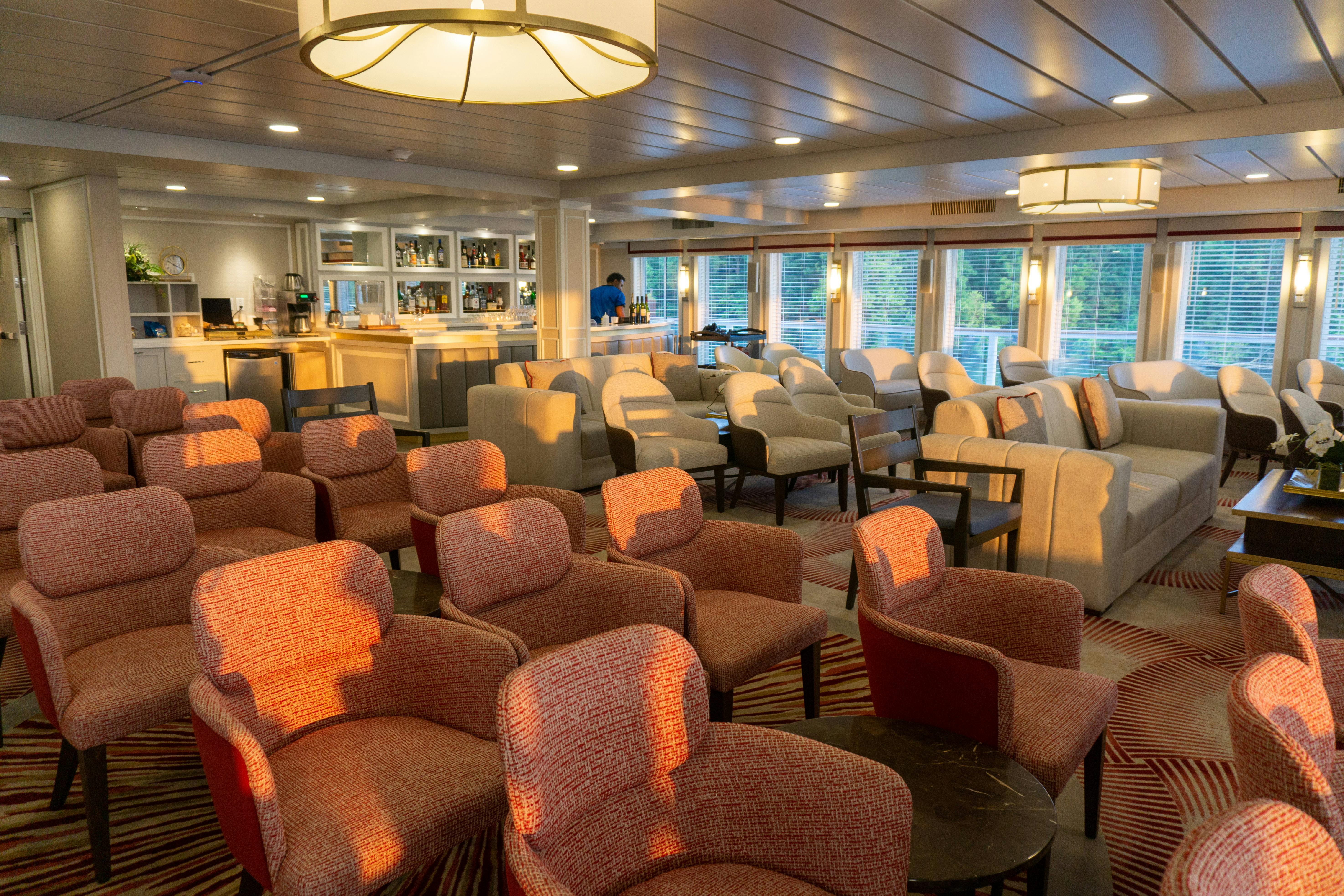 What's American Cruise Lines Like? Live from American Serenade