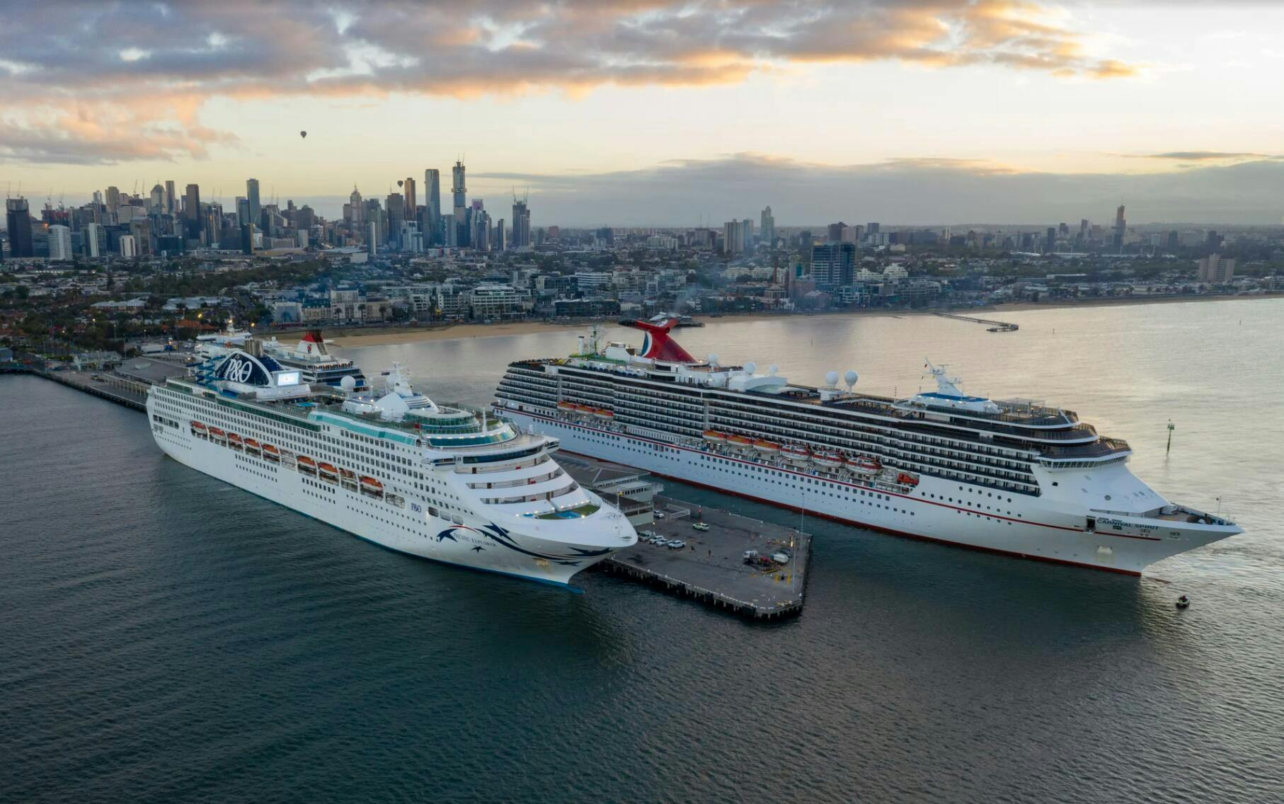 Melbourne Cruise Port and Terminal Information