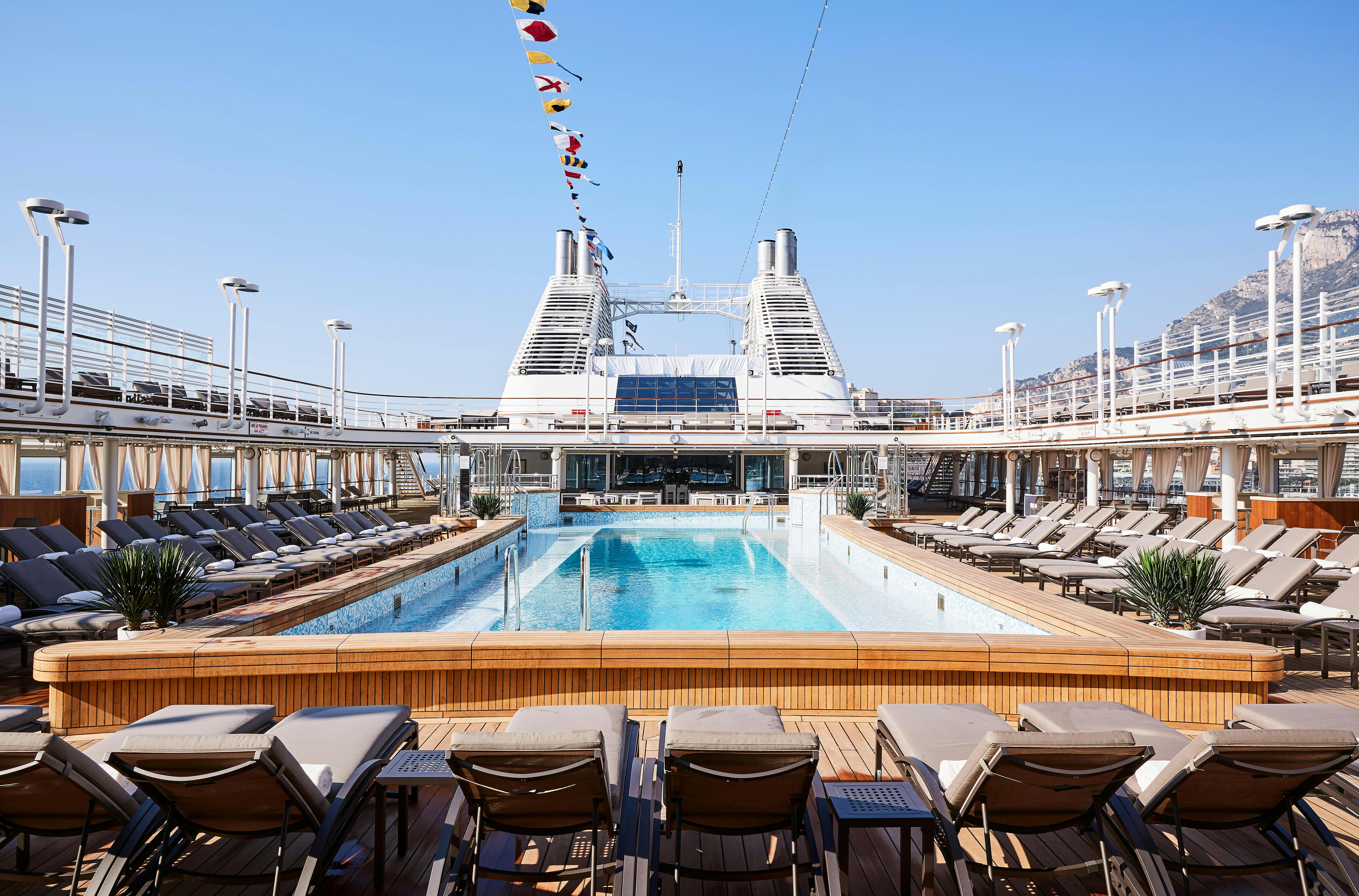 Silversea Silver Muse Cruise: Expert Review (2023)