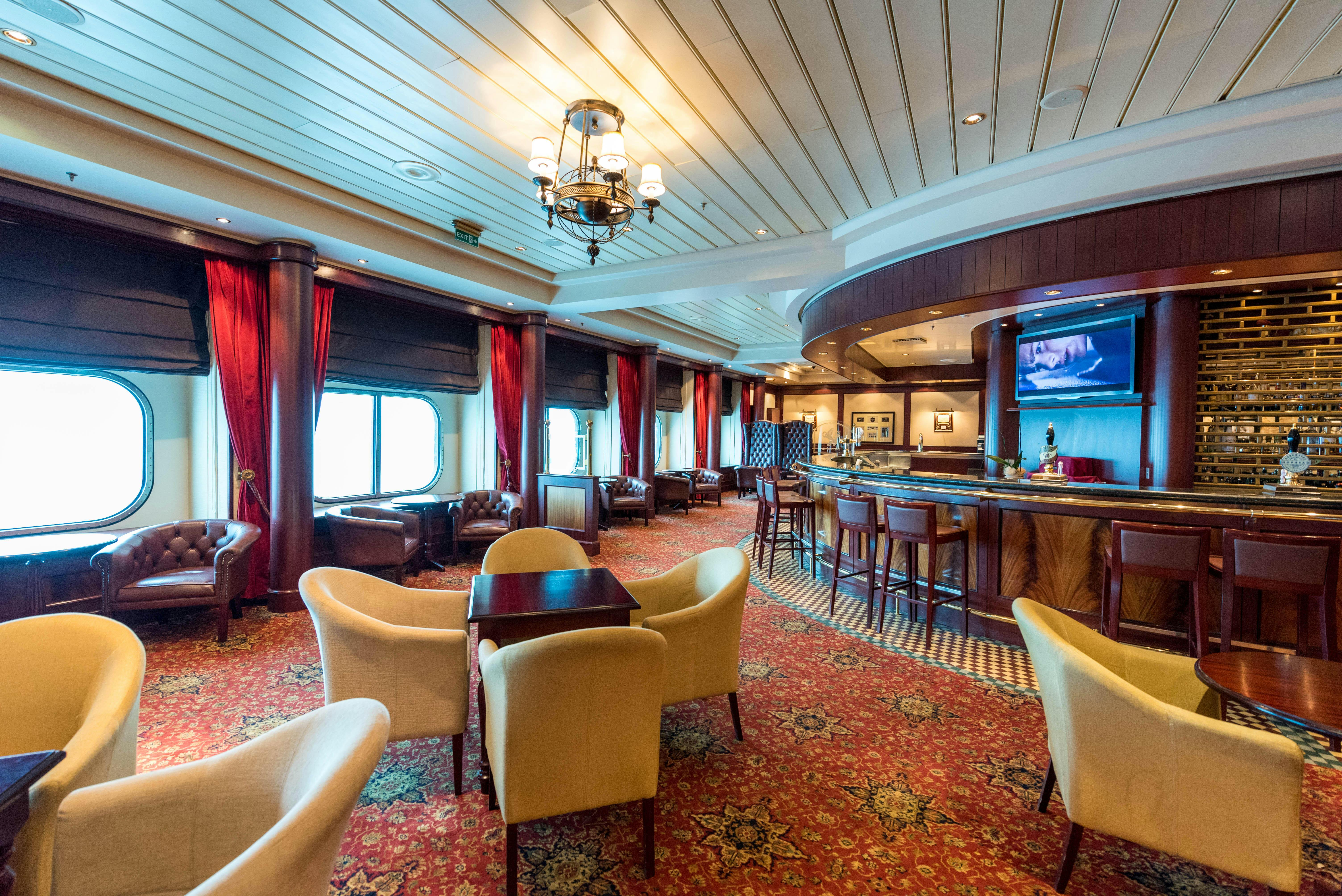 Cunard Menus for 5 of the Line’s Best Dining Venues