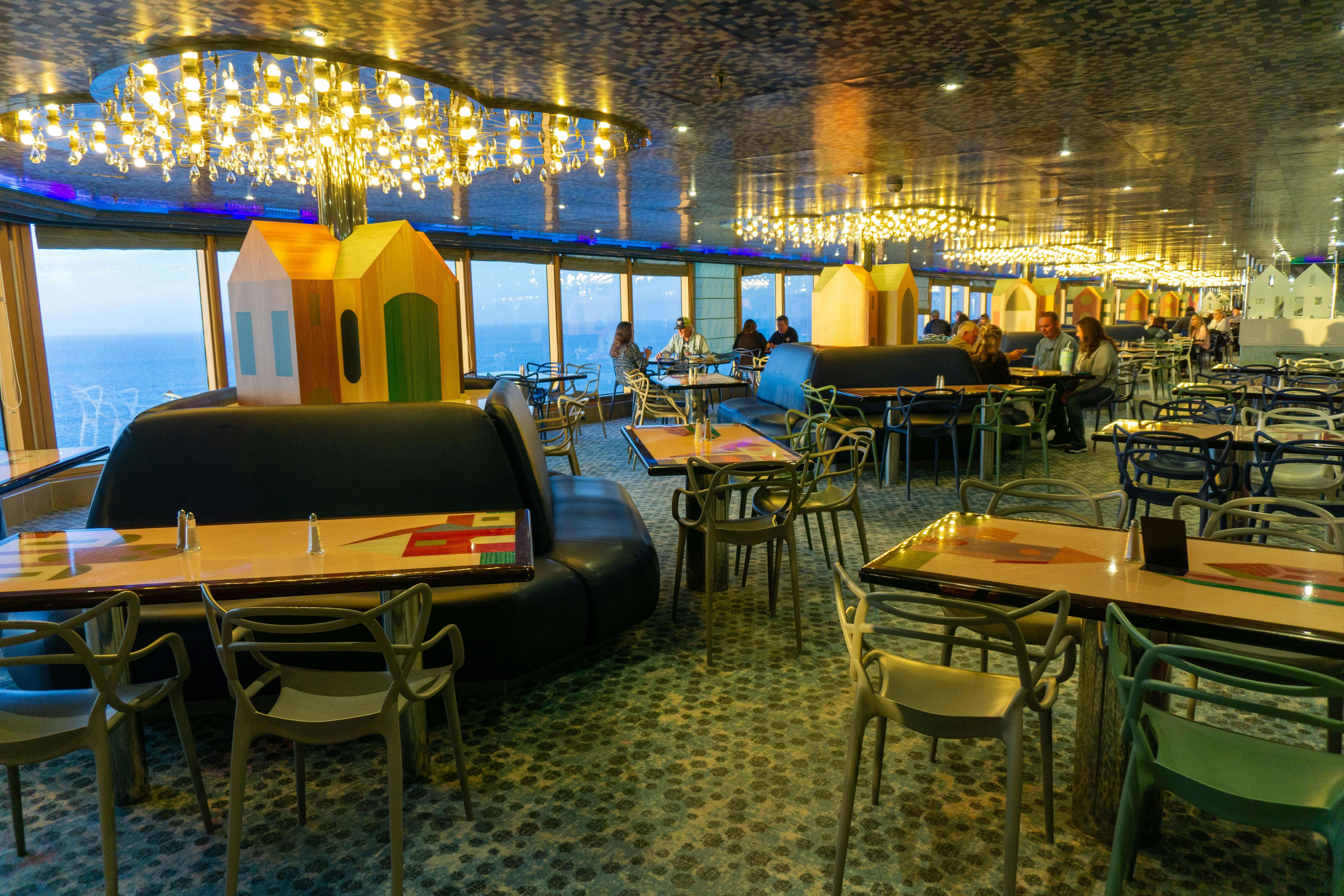 Carnival Luminosa Cruise Ship Review | First-hand Expert Review