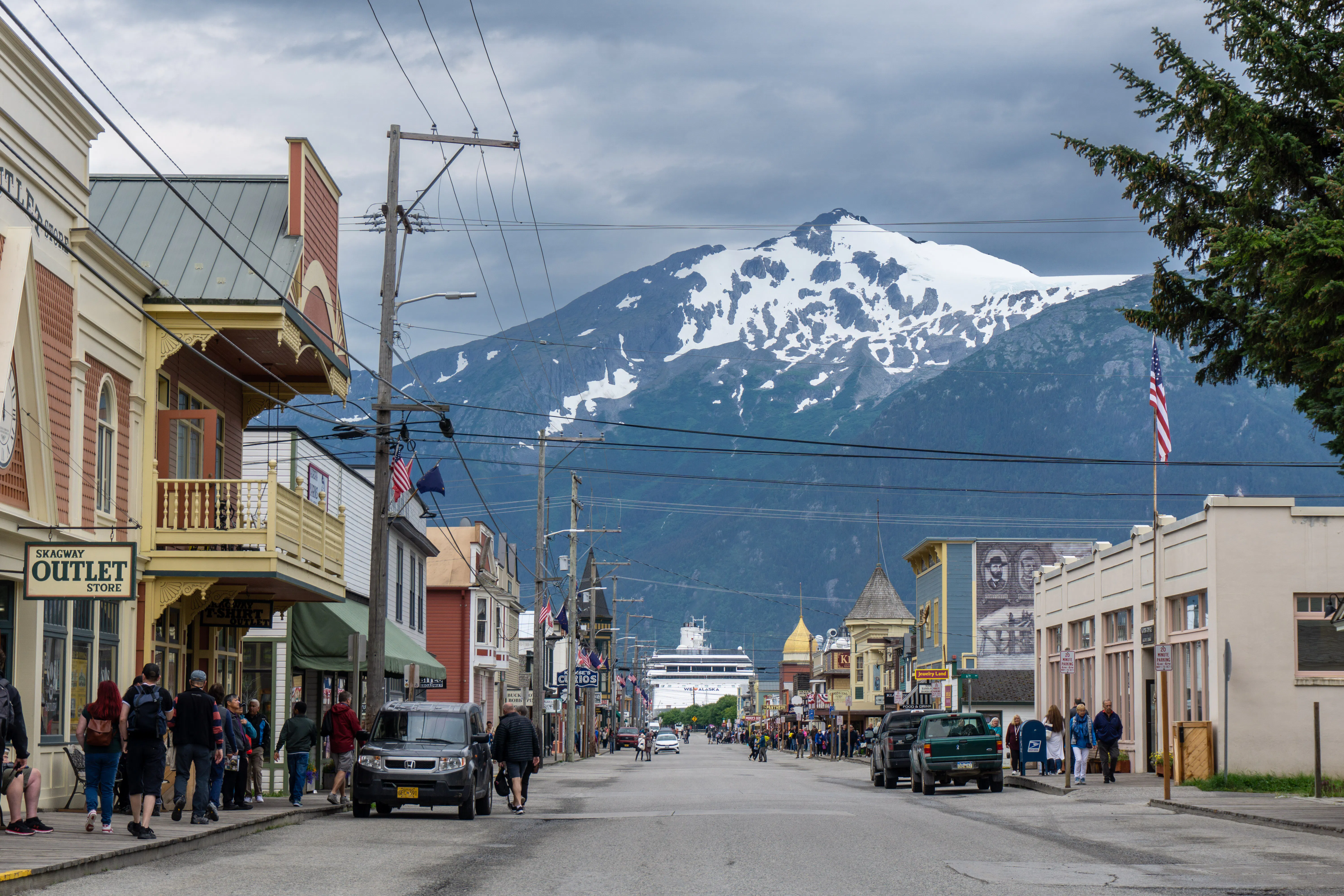 Live From a Luxury Alaska Cruise aboard Regent's Seven Seas Explorer