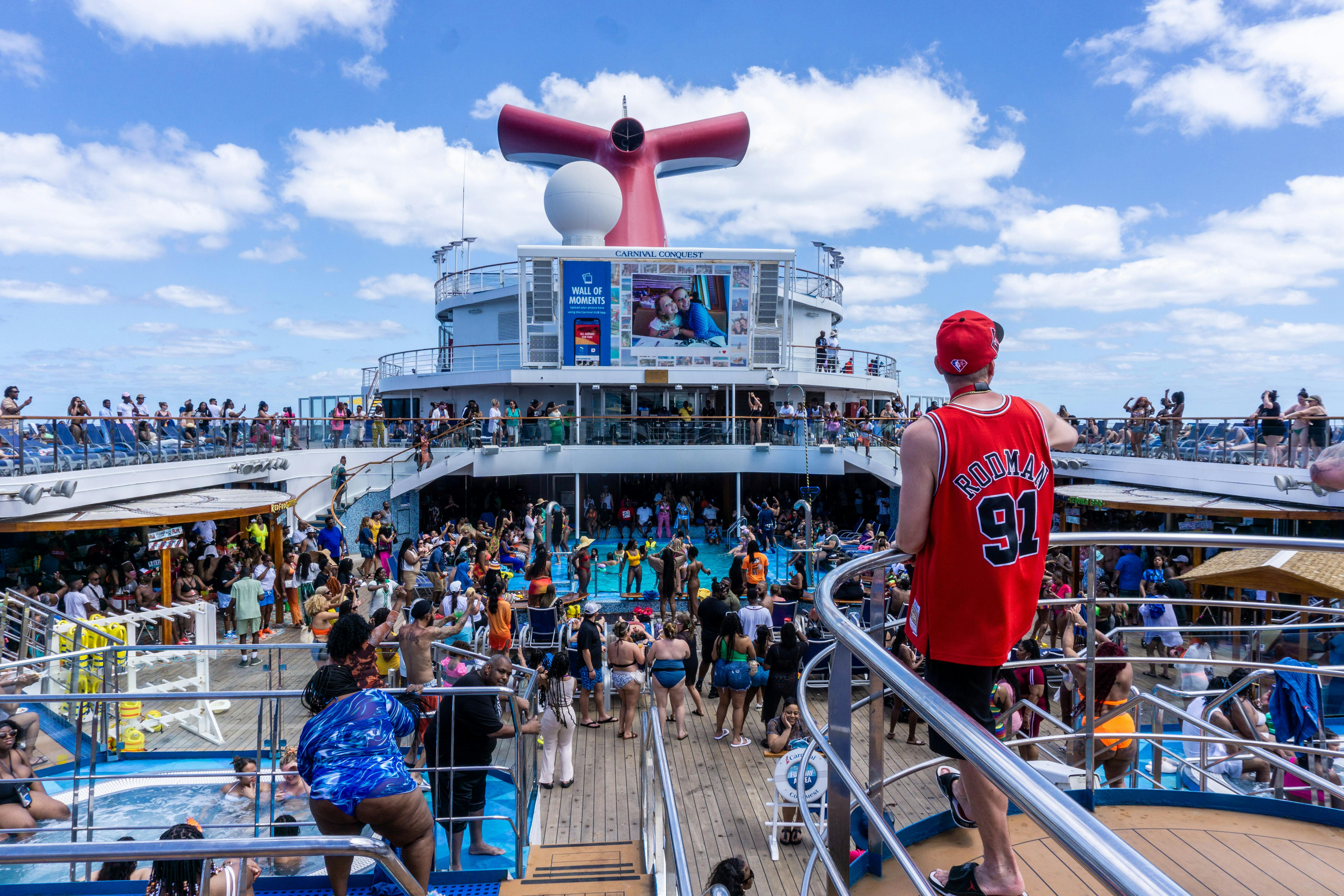 Carnival Conquest Cruise Ship Review | First-hand Expert Review