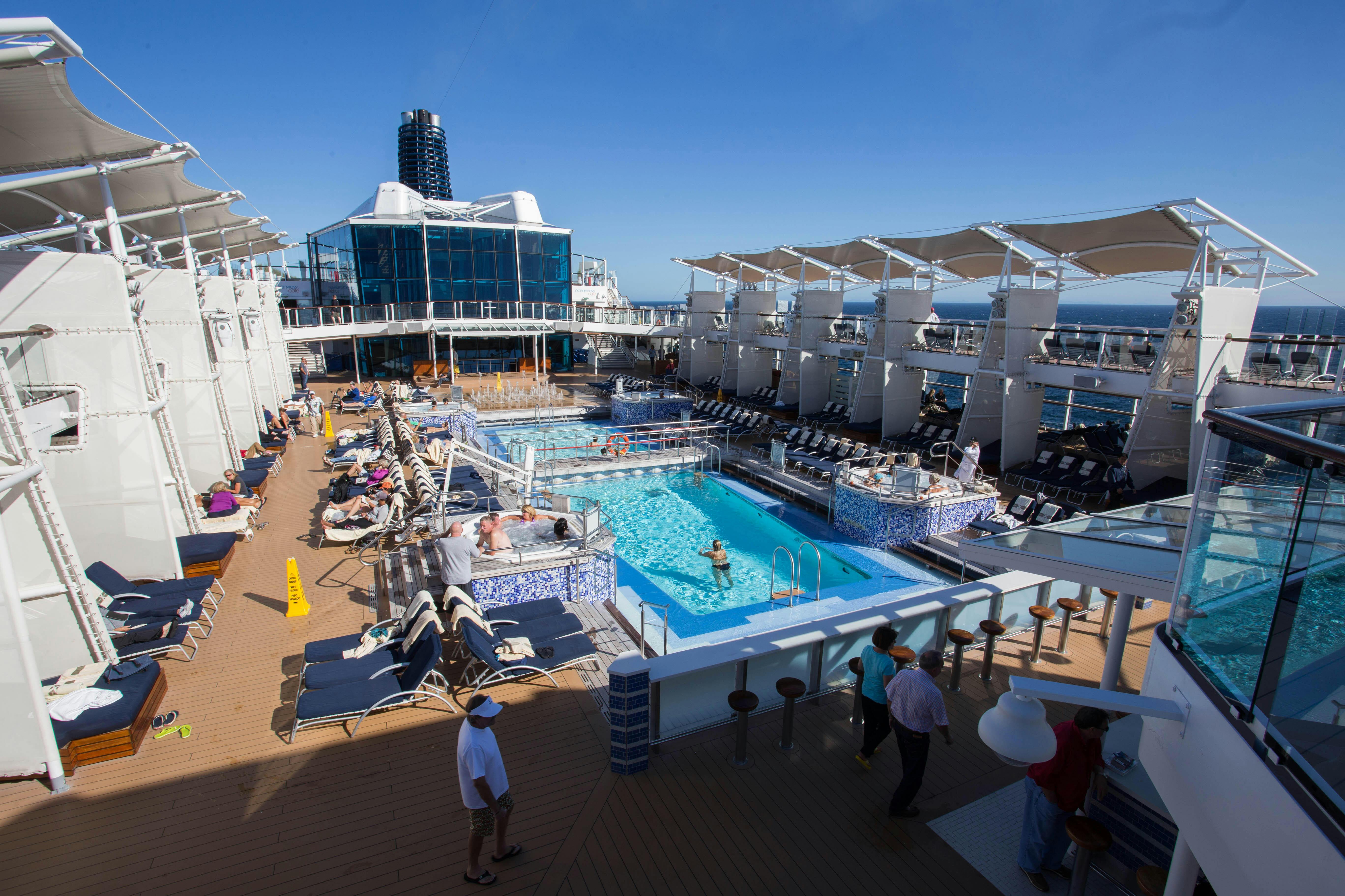 The Lawn Club: Celebrity Cruises' Outdoor Oasis