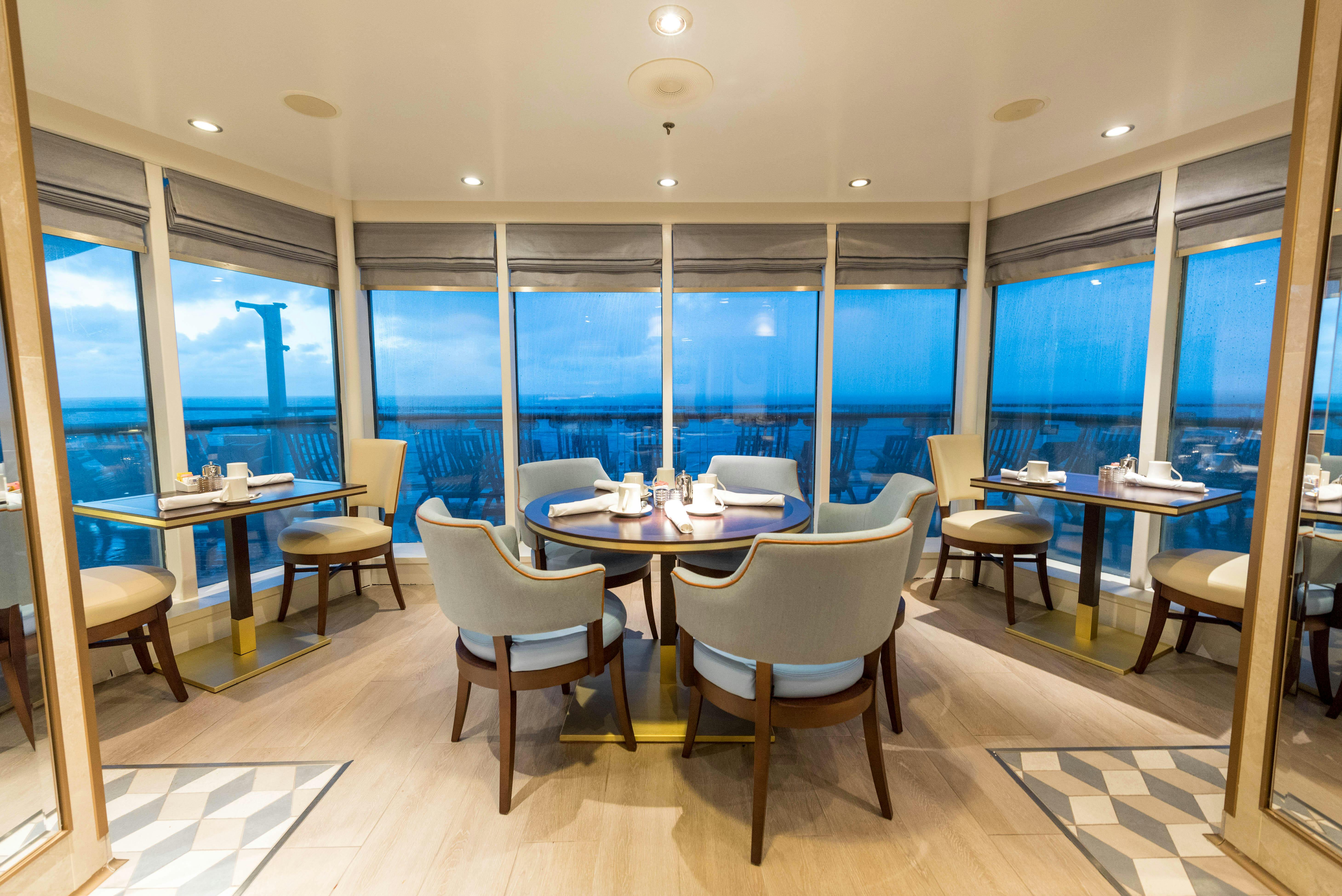 Cunard Queen Mary 2 Cruise Ship Review | First-hand Expert Review