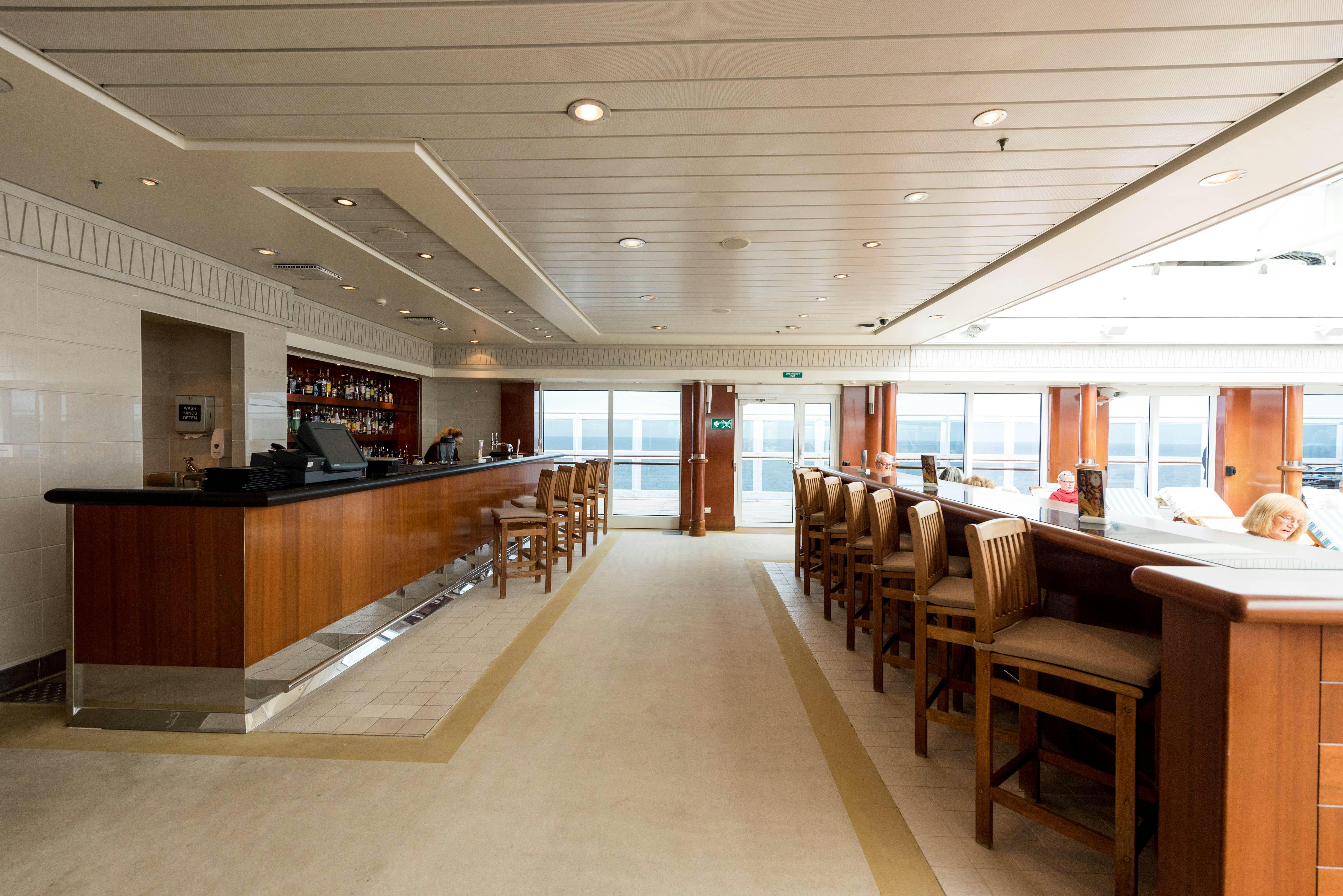 Cunard Queen Mary 2 (QM2) Dining: Restaurants & Food on Cruise Critic