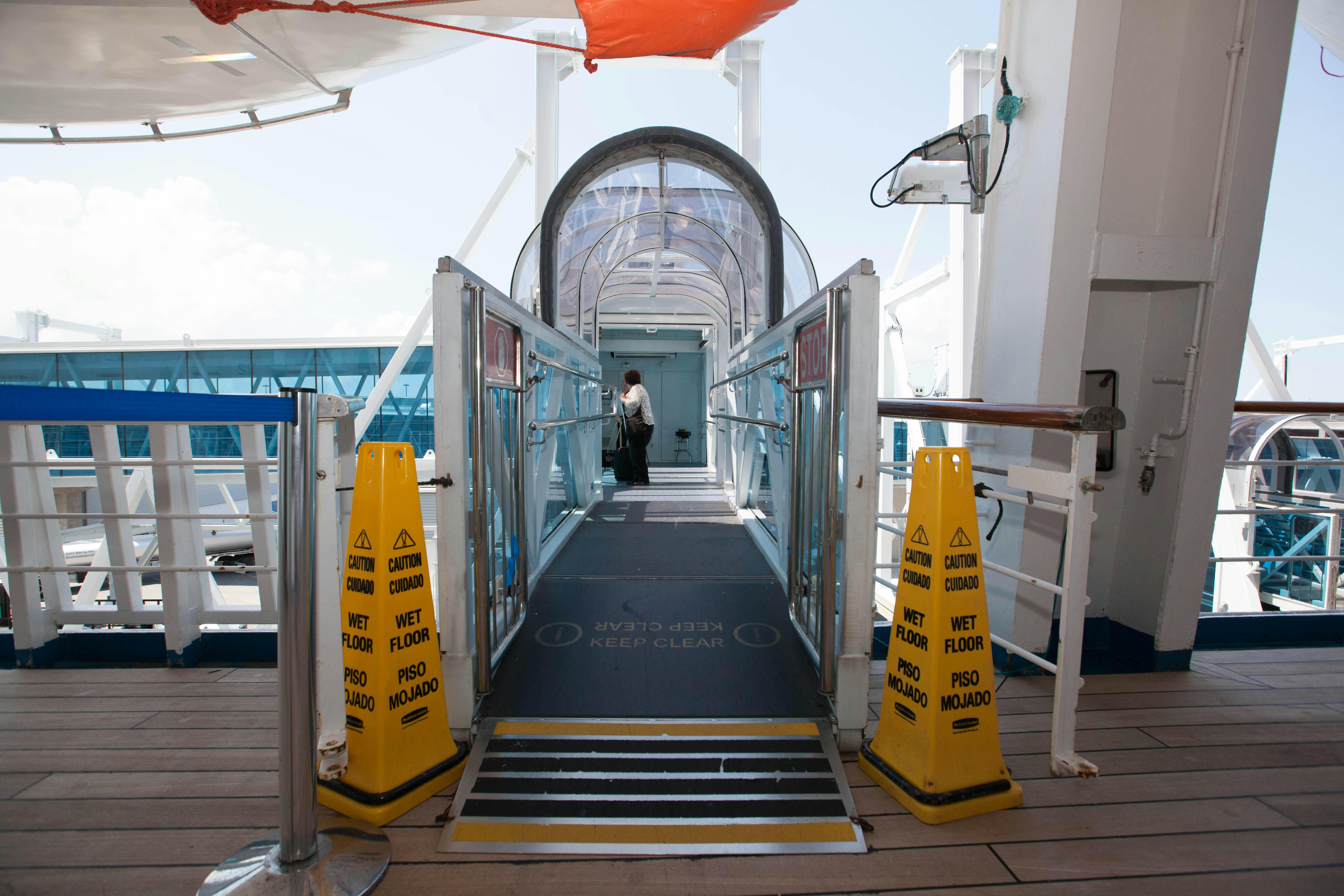 12 Ways to Take the Stress Out of Embarkation Day