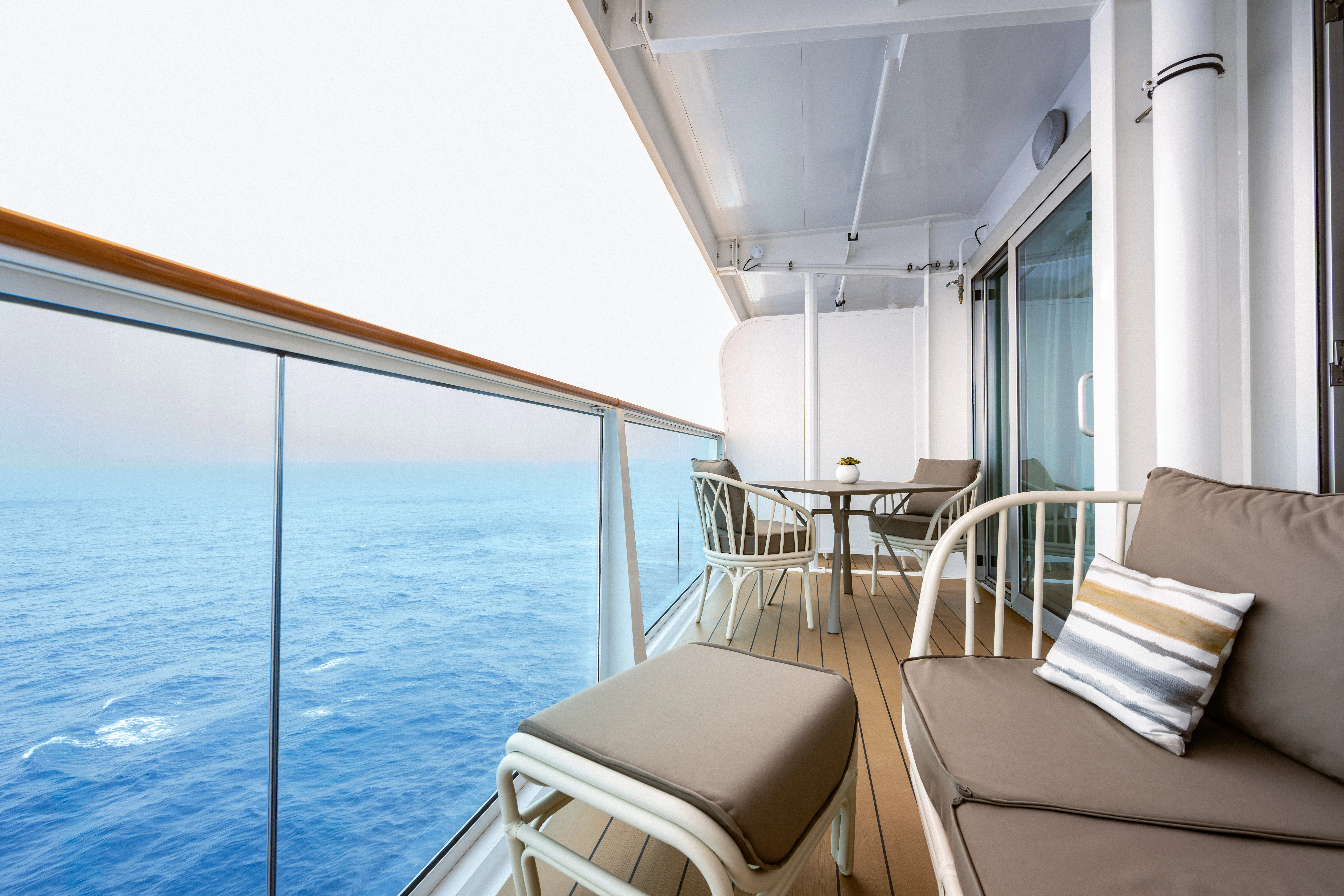 Star Princess Cabins & Suites | Editor's Review