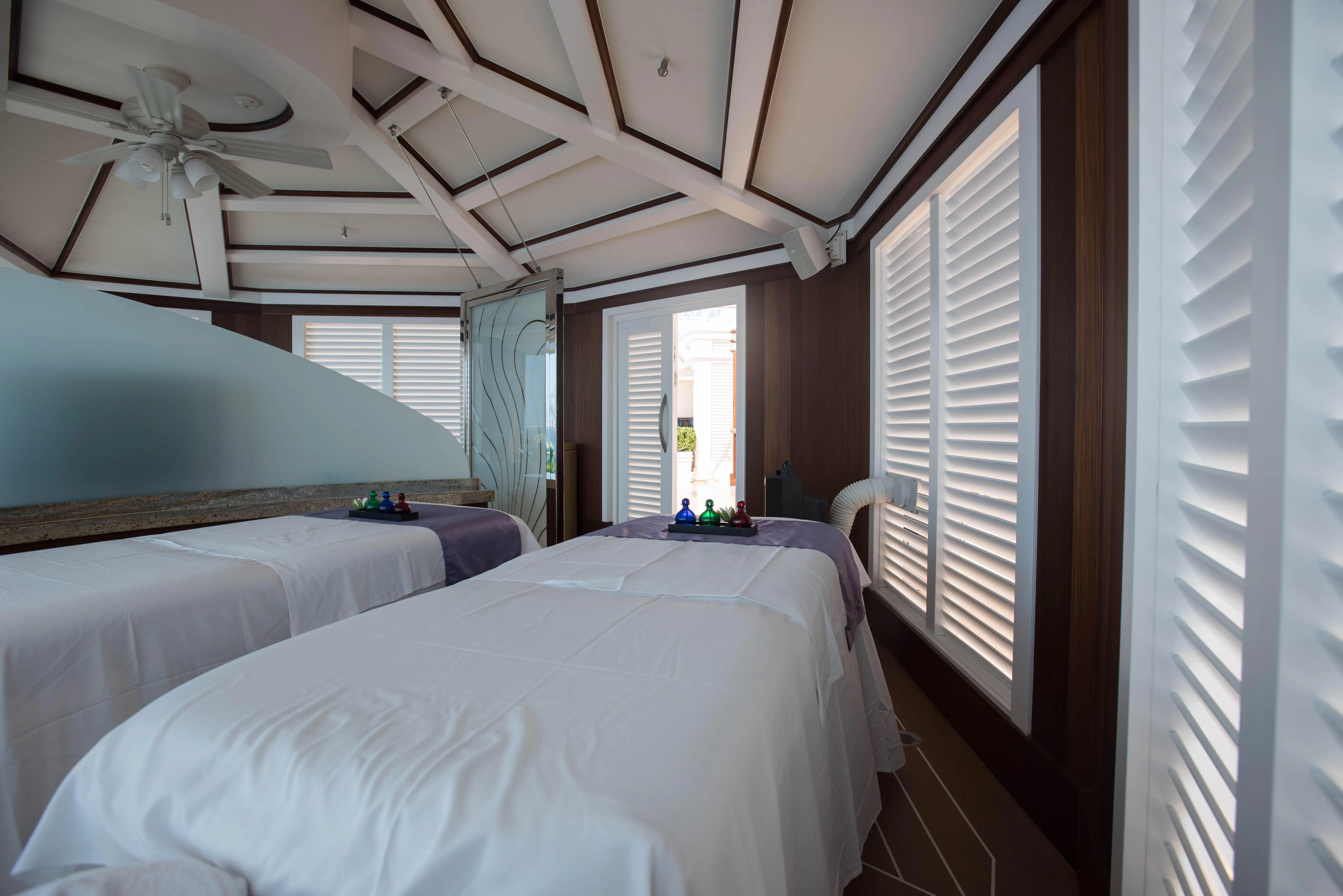 9 Best Cruise Lines For Couples: A Guide to Romantic Cruises - Cruise ...