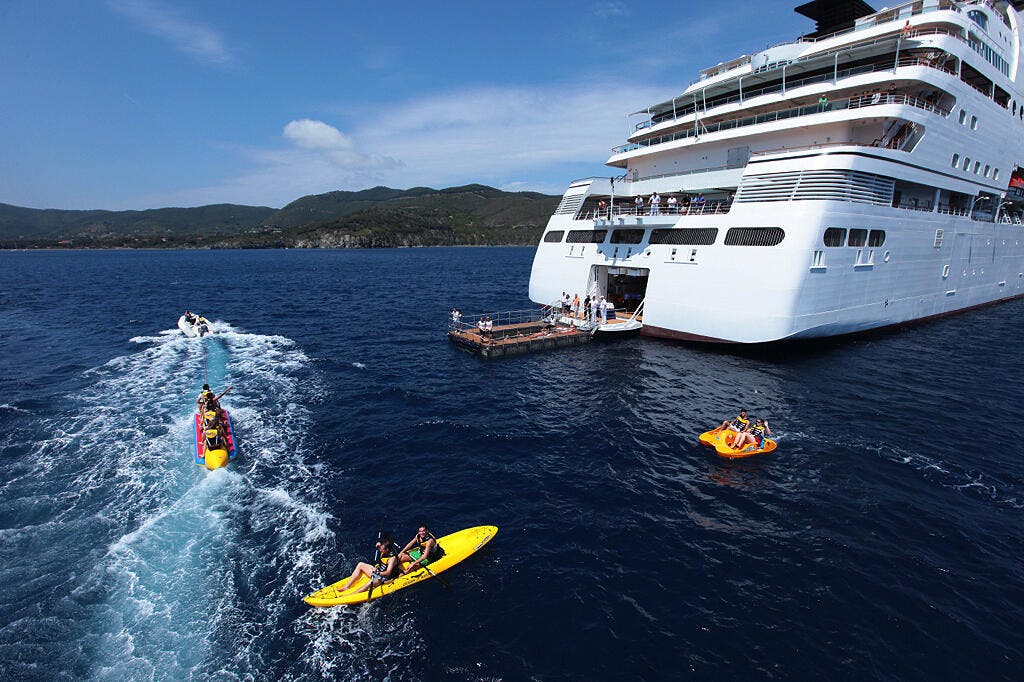 Regent Seven Seas Cruises vs. Seabourn Cruise Line - Cruise Critic