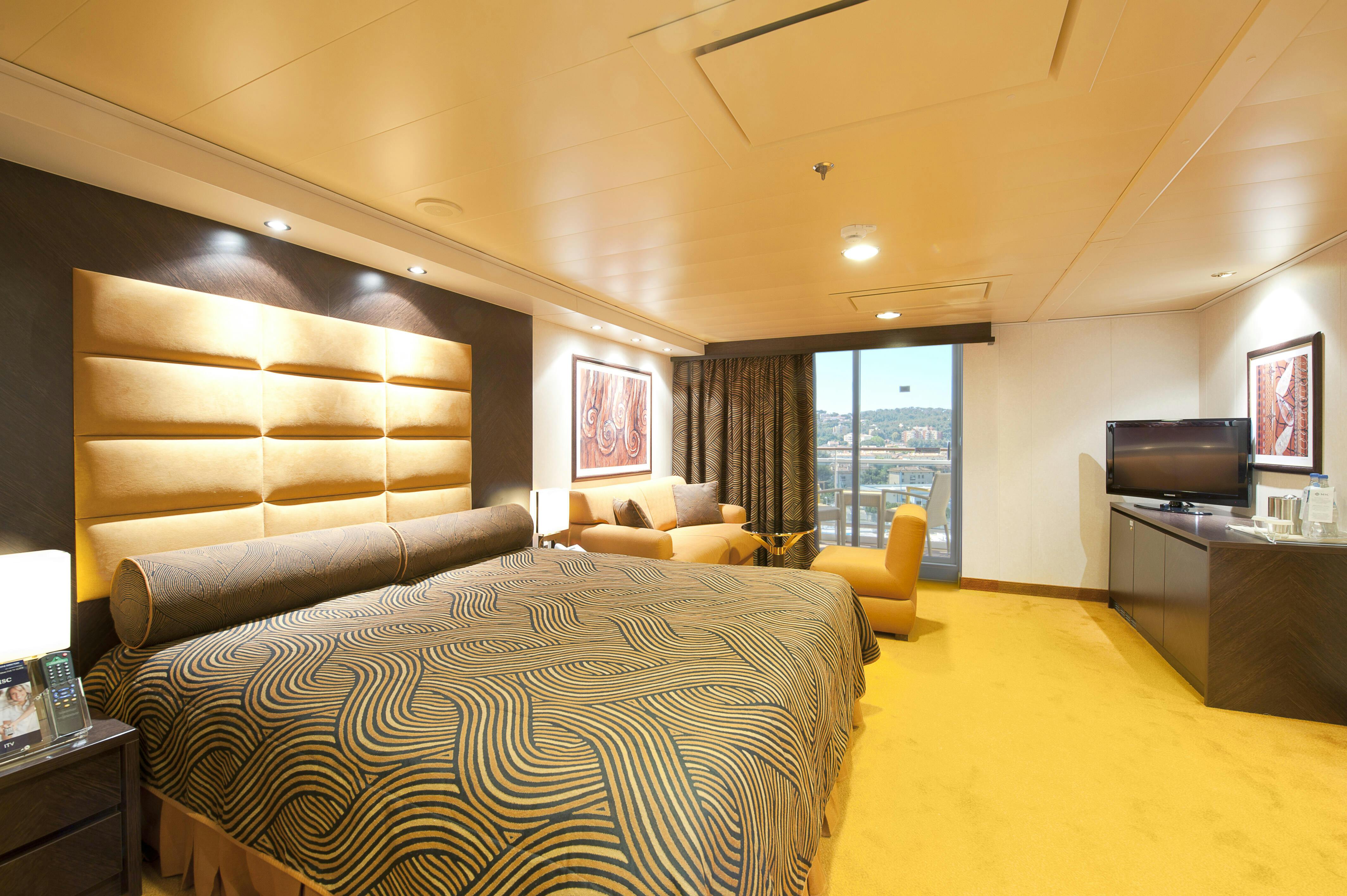 MSC Splendida Cruise Itinerary to Transatlantic on November 18, 2027