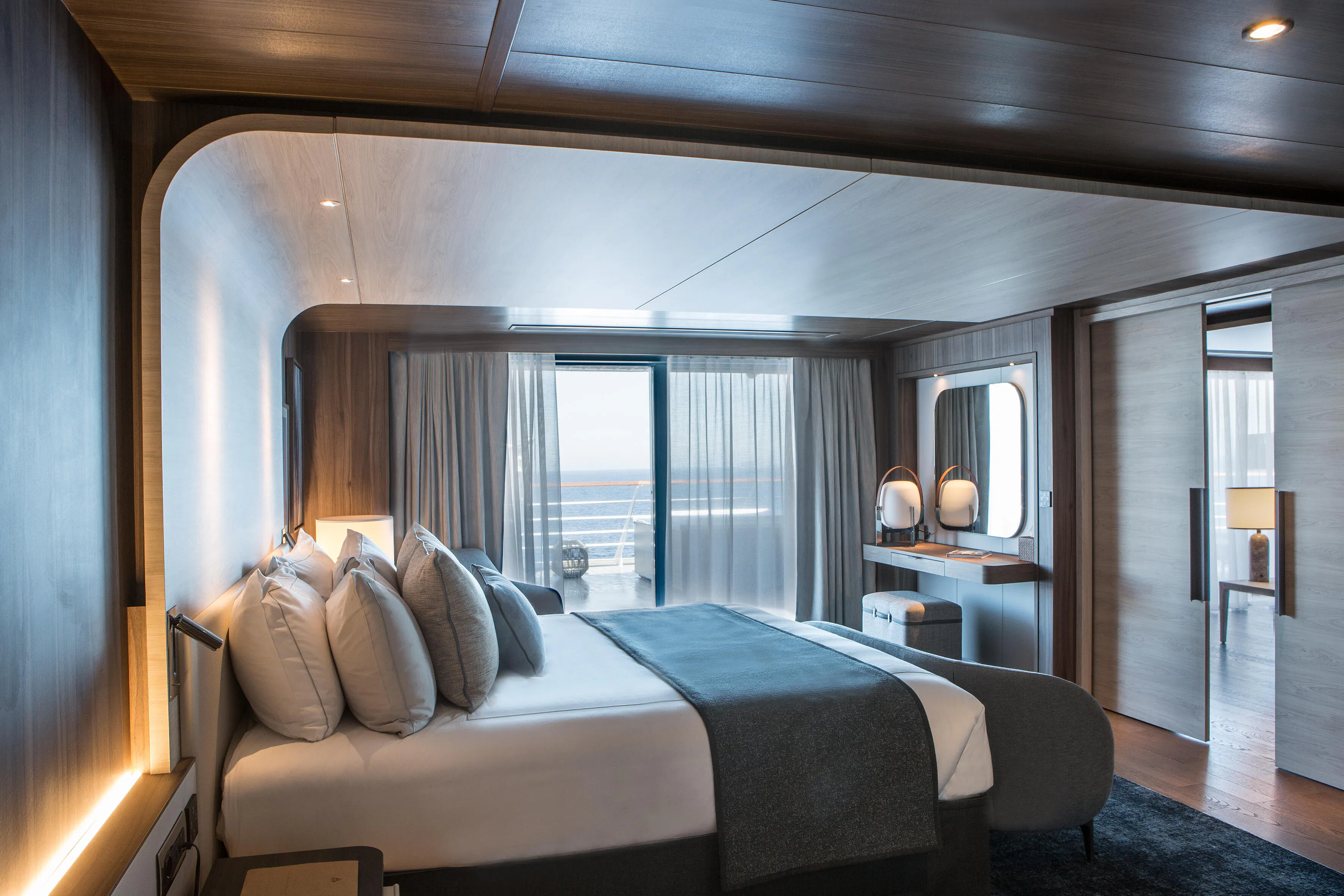 Expert Review of Ponant's Le Commandant Charcot