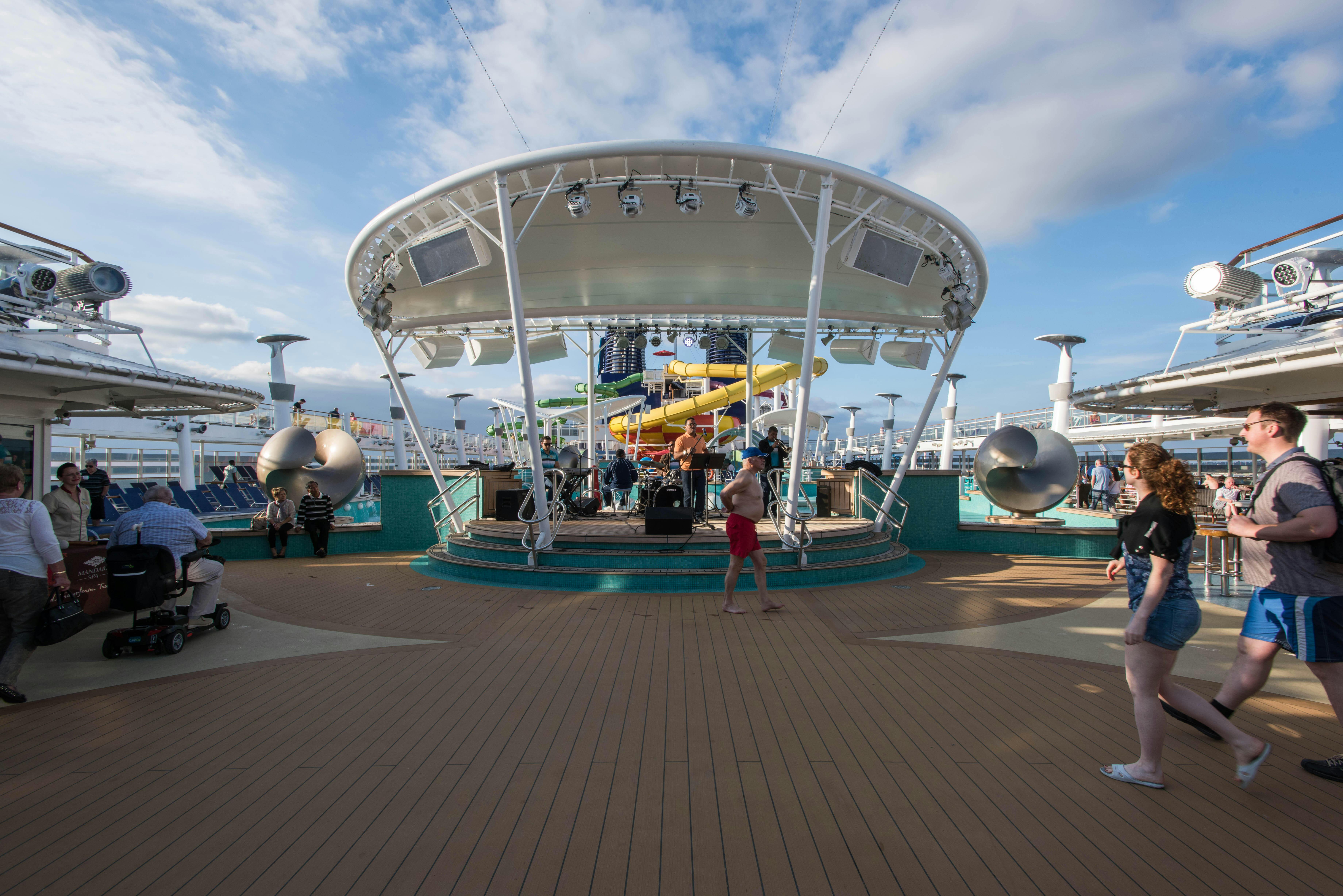 Norwegian Epic Dining: Restaurants & Food on Cruise Critic