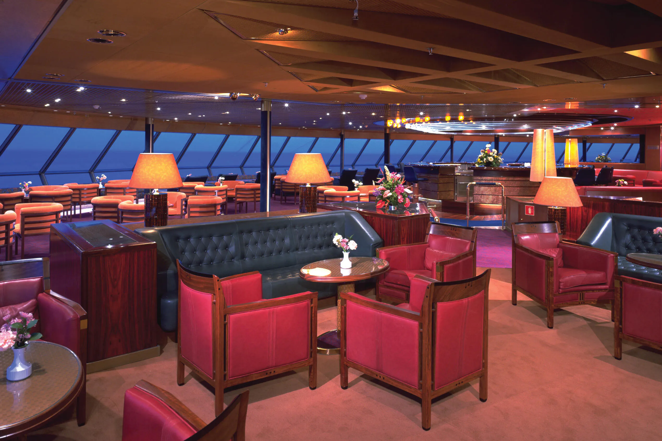 Holland America Volendam Cruise Ship | Editor's Review