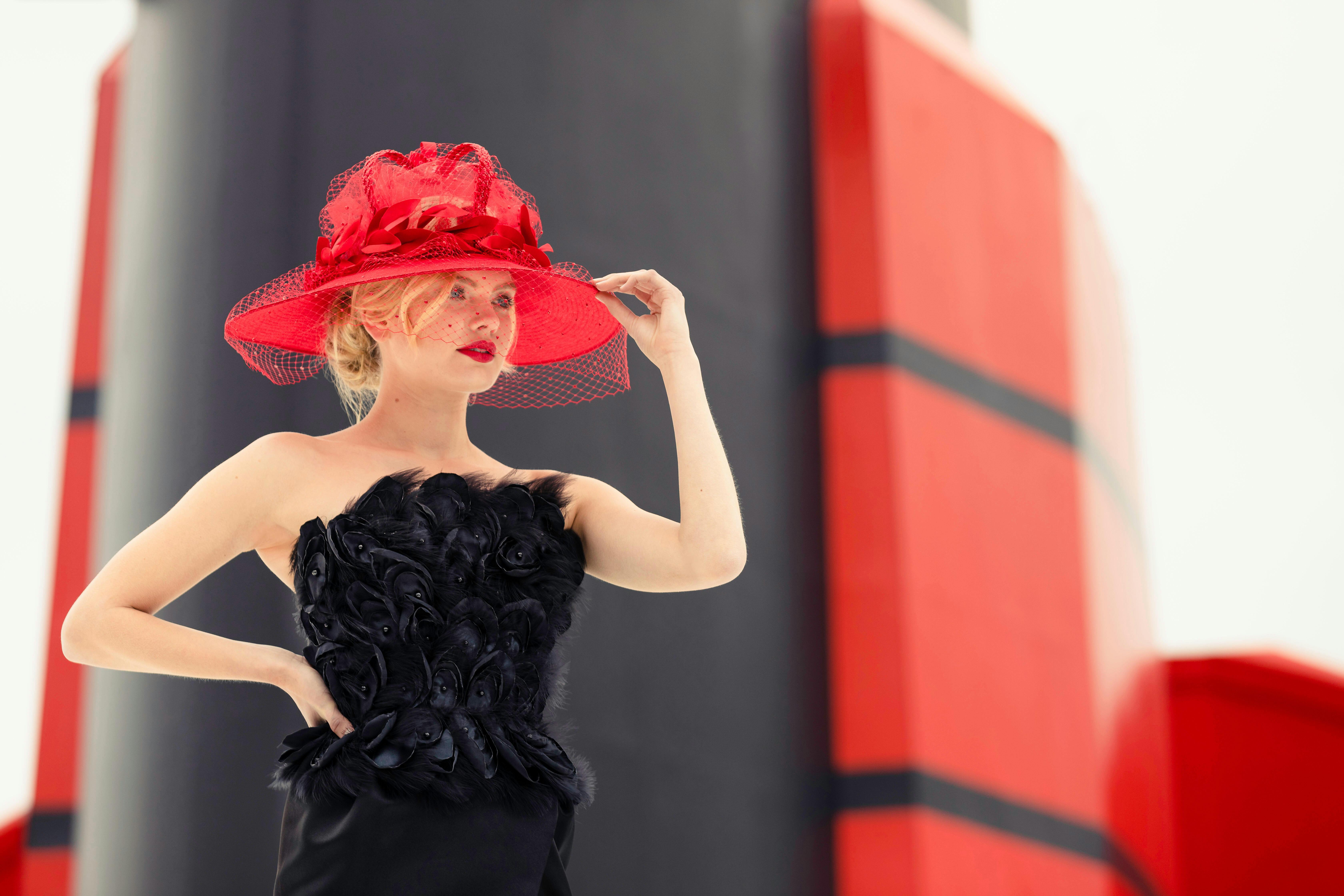 Formal Cunard Dress Code Still a Great Fit on Cruises