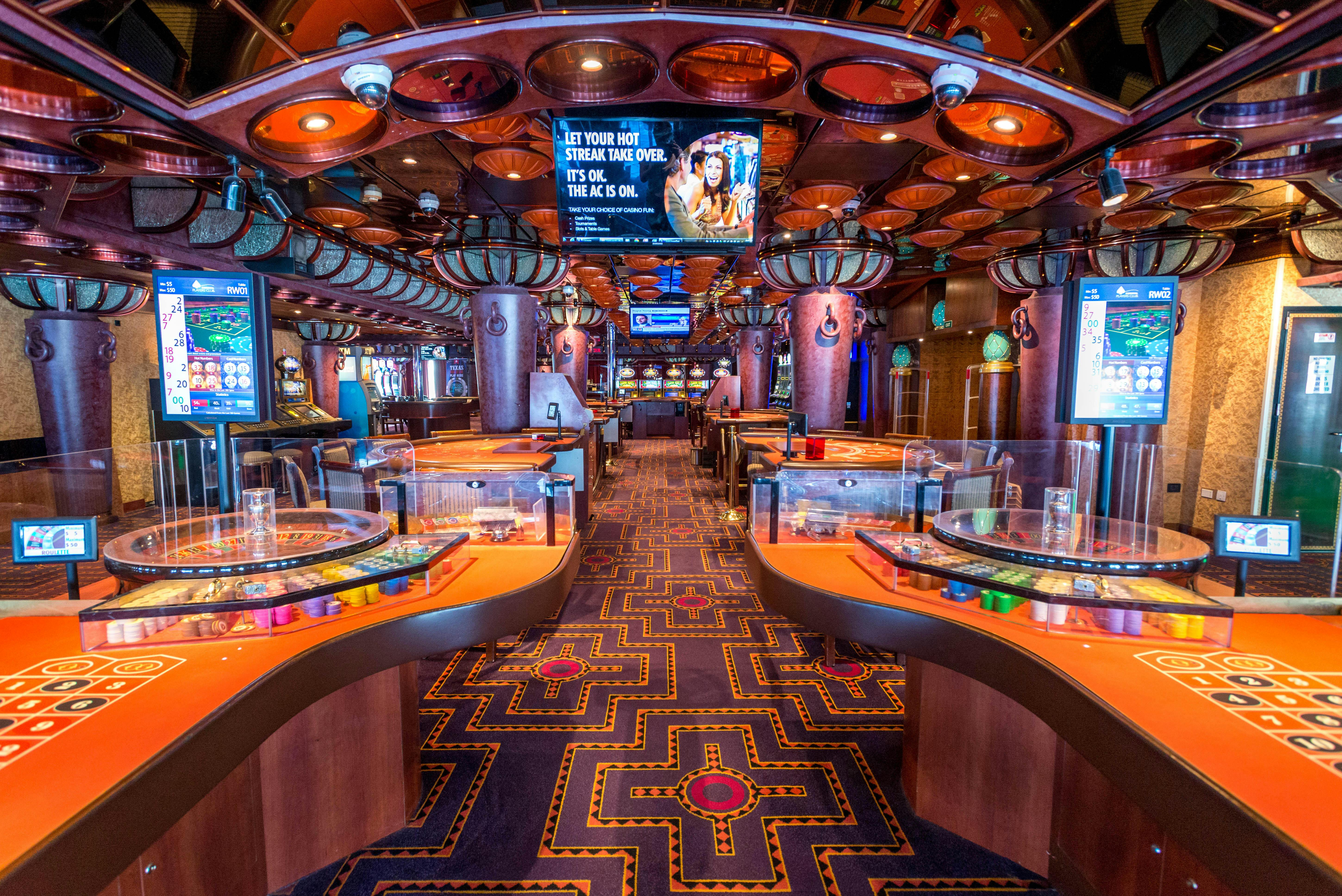 Looking for things to do on Carnival Paradise? See what cruise experts ...