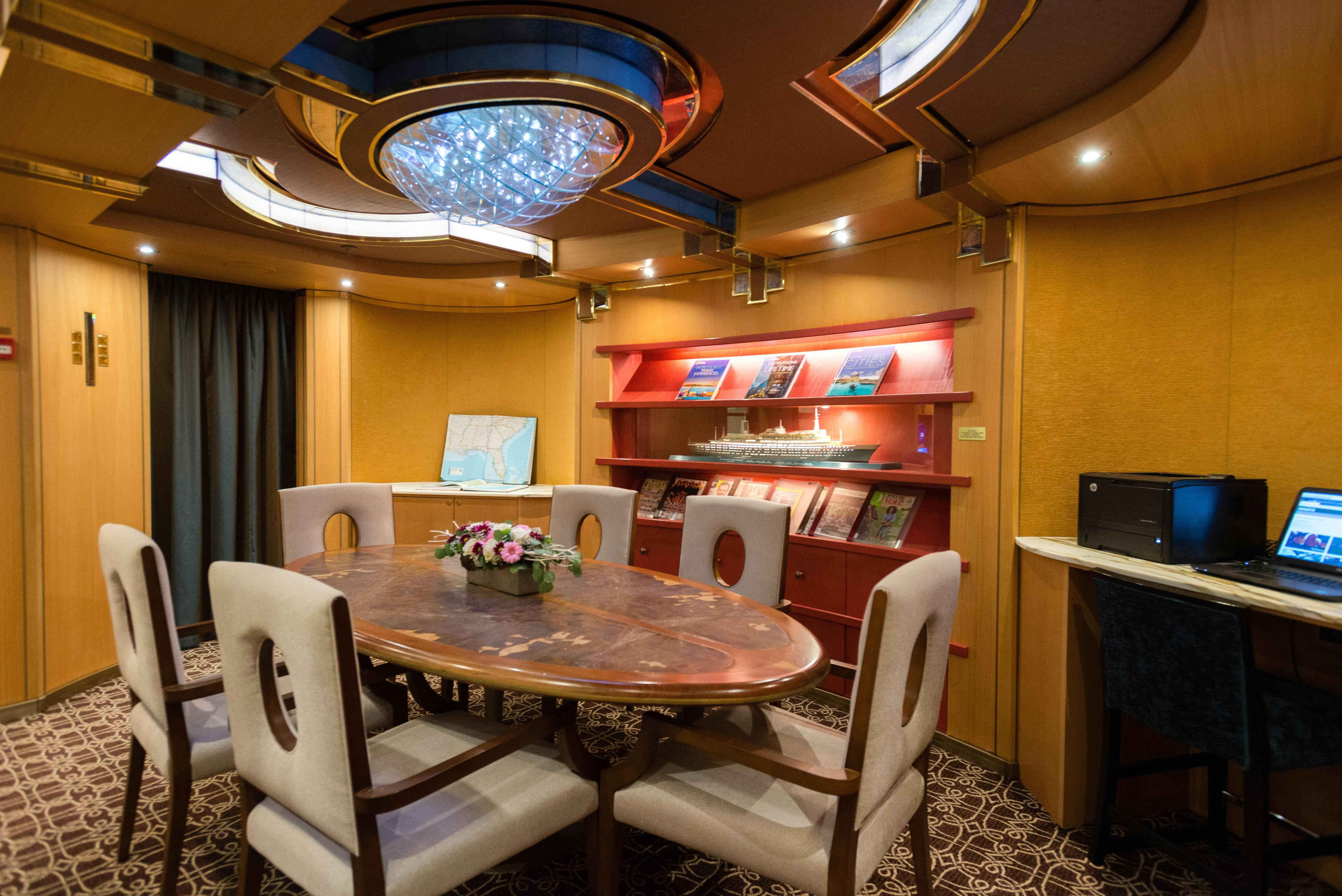 Holland America Oosterdam Dining: Restaurants & Food on Cruise Critic