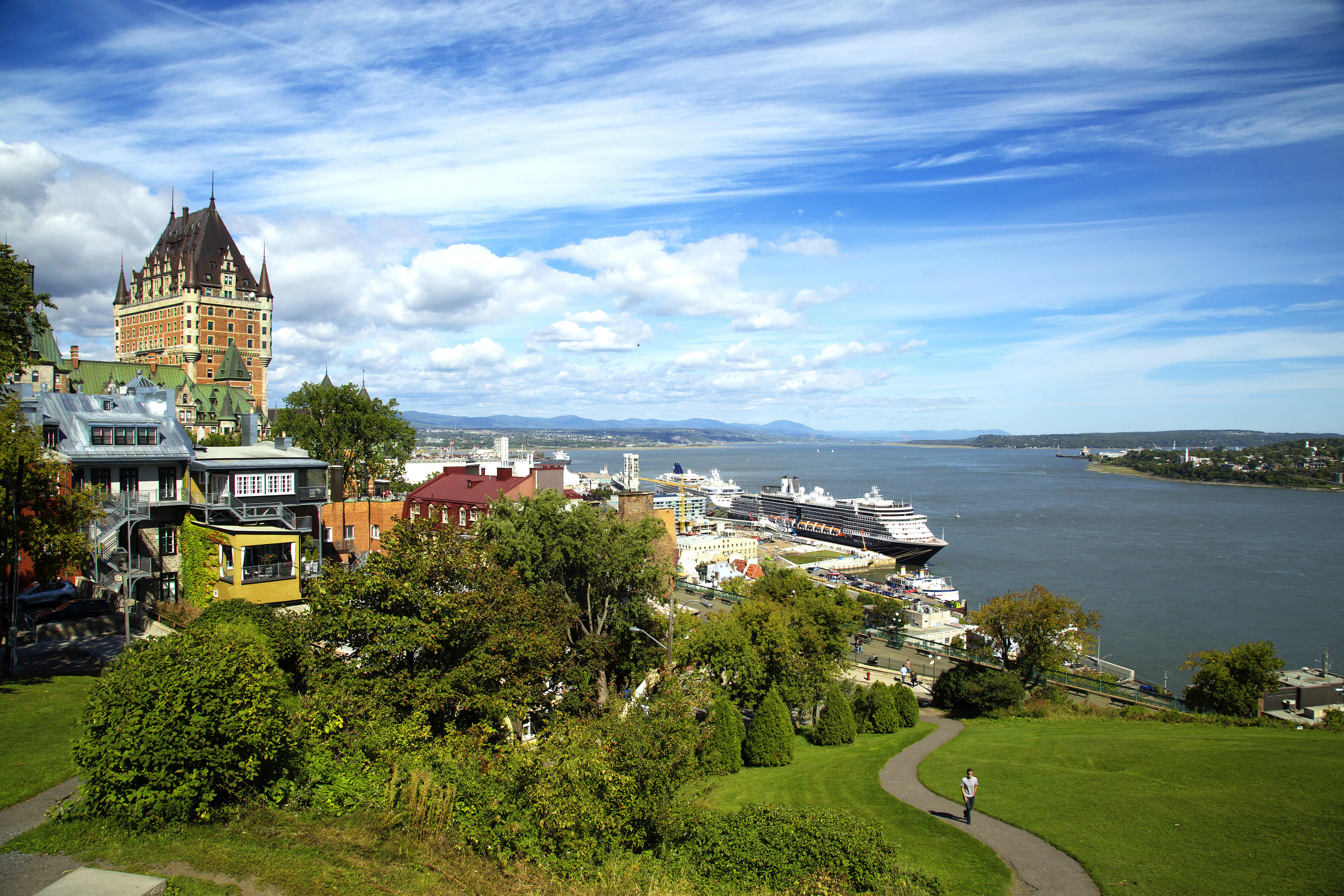 Quebec City Cruise Port and Terminal Information