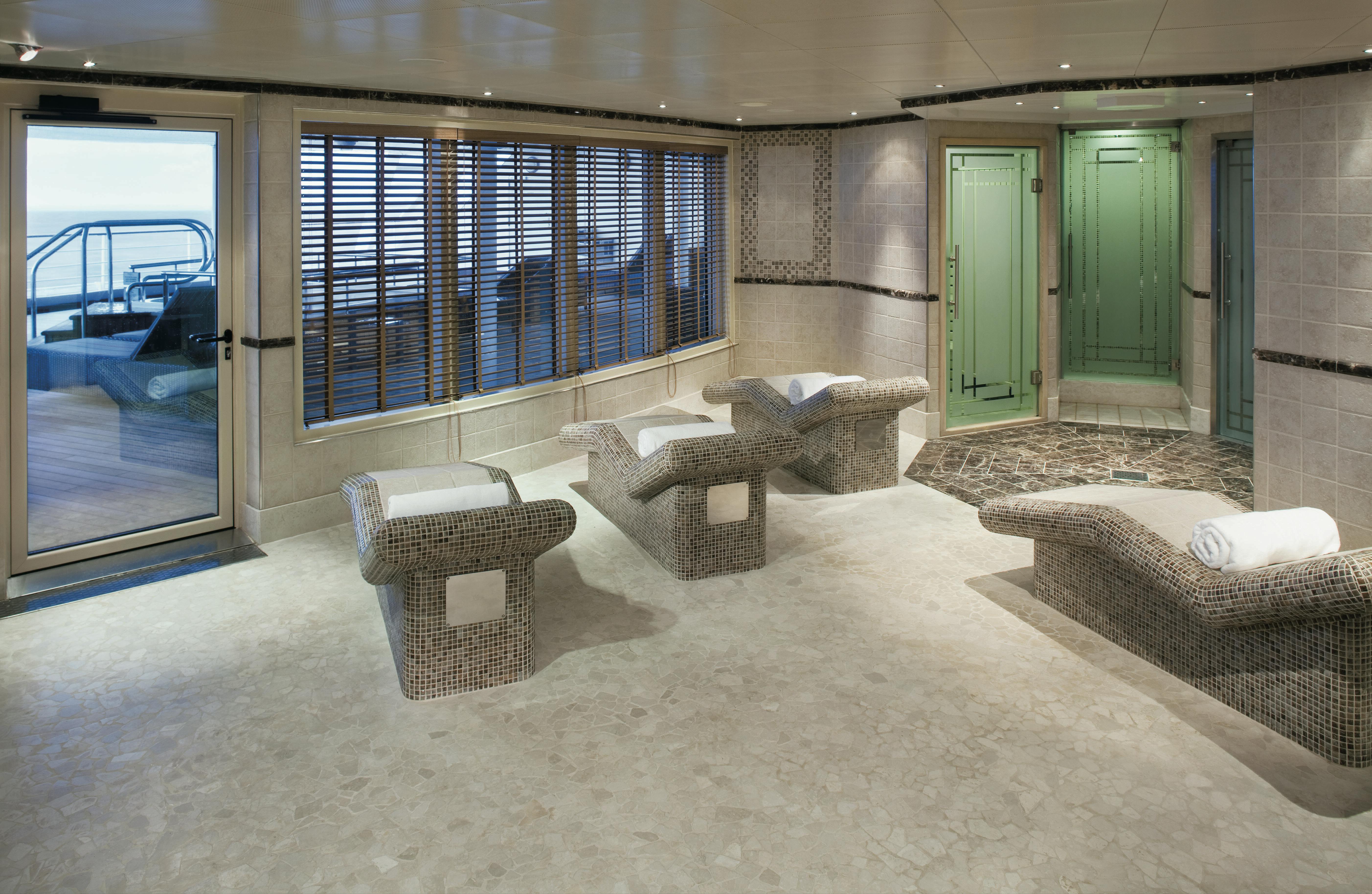 Silversea Silver Wind Cruise: Expert Review (2023)