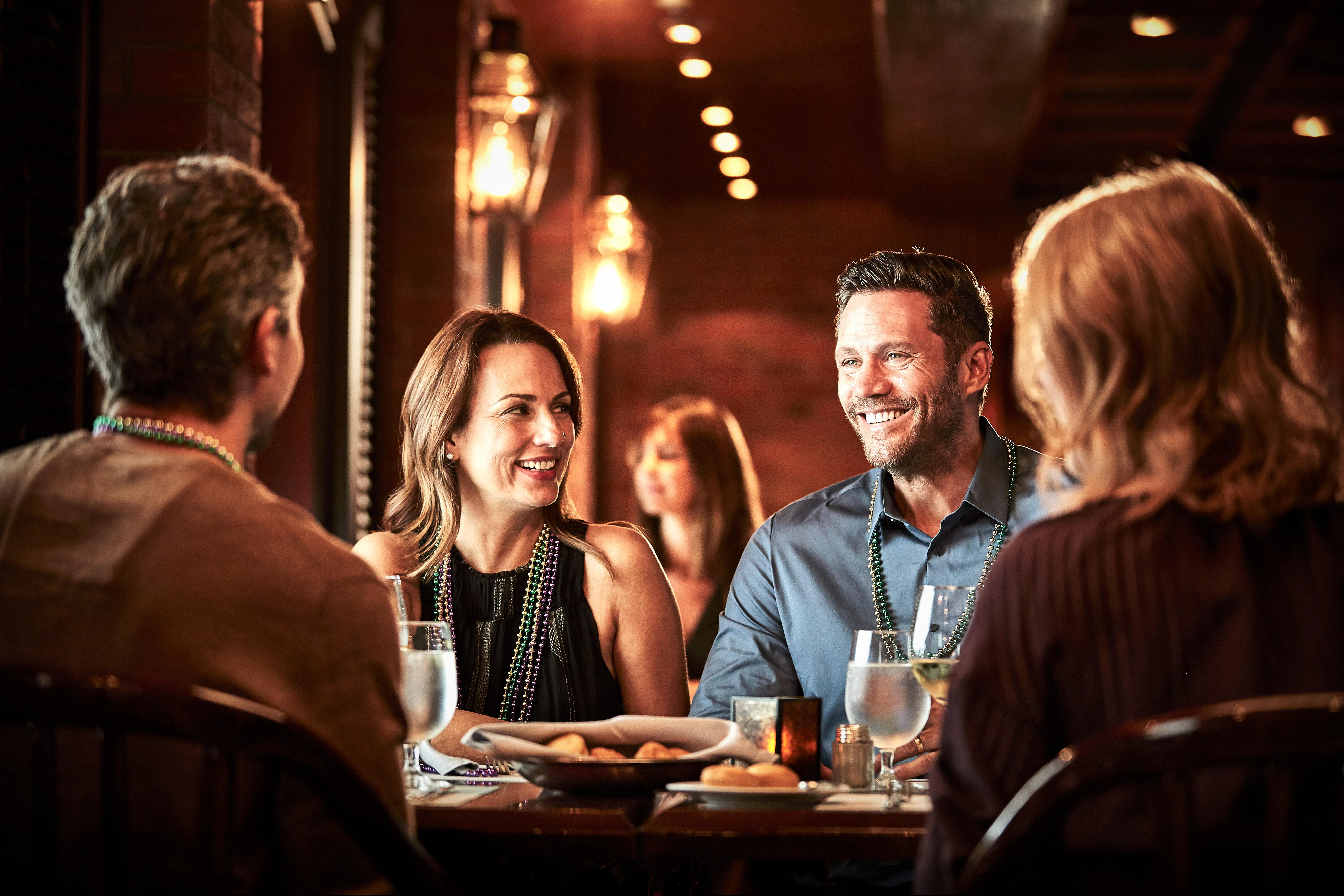 How to Make Friends on a Cruise