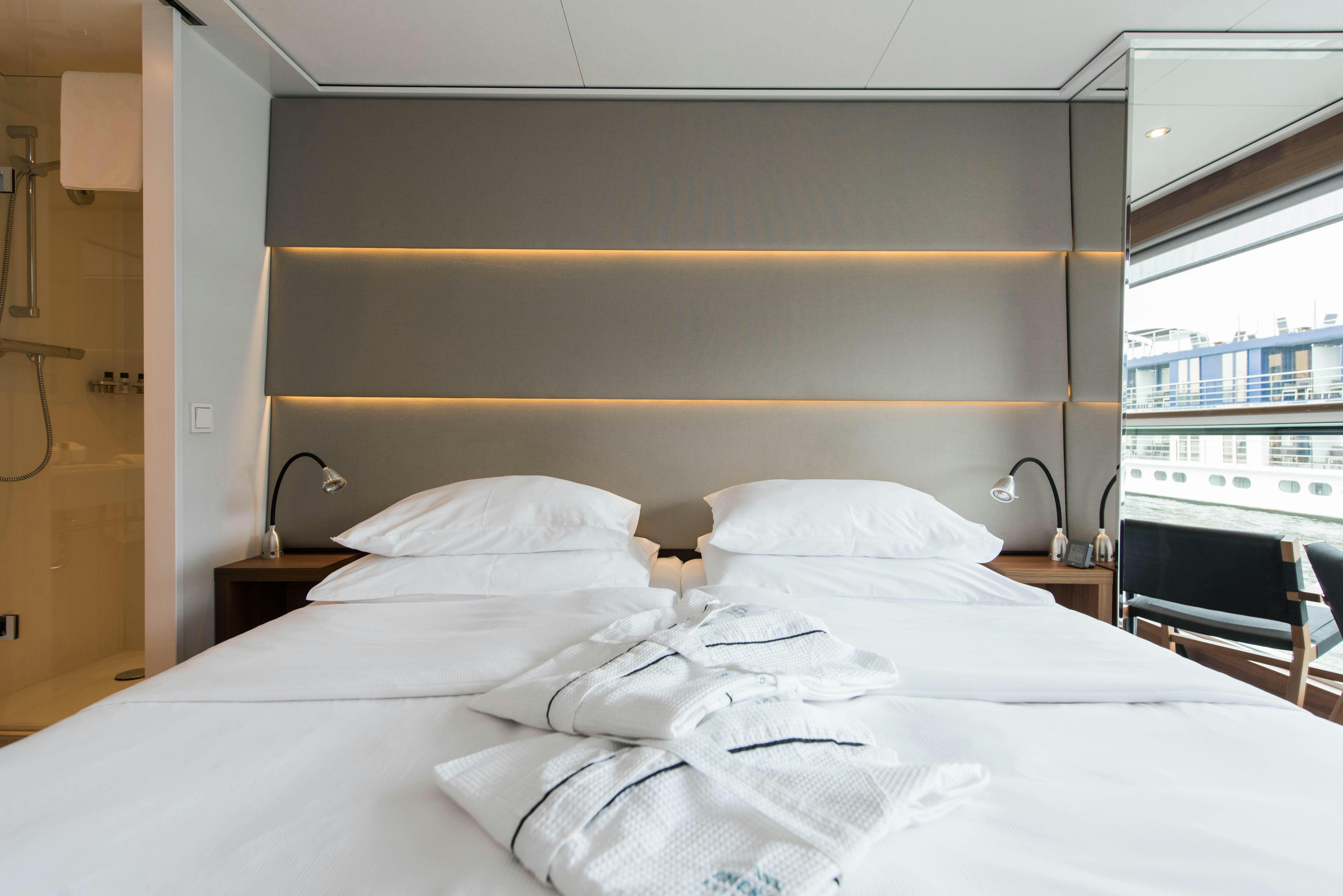 Emerald Star Cabins & Staterooms on Cruise Critic