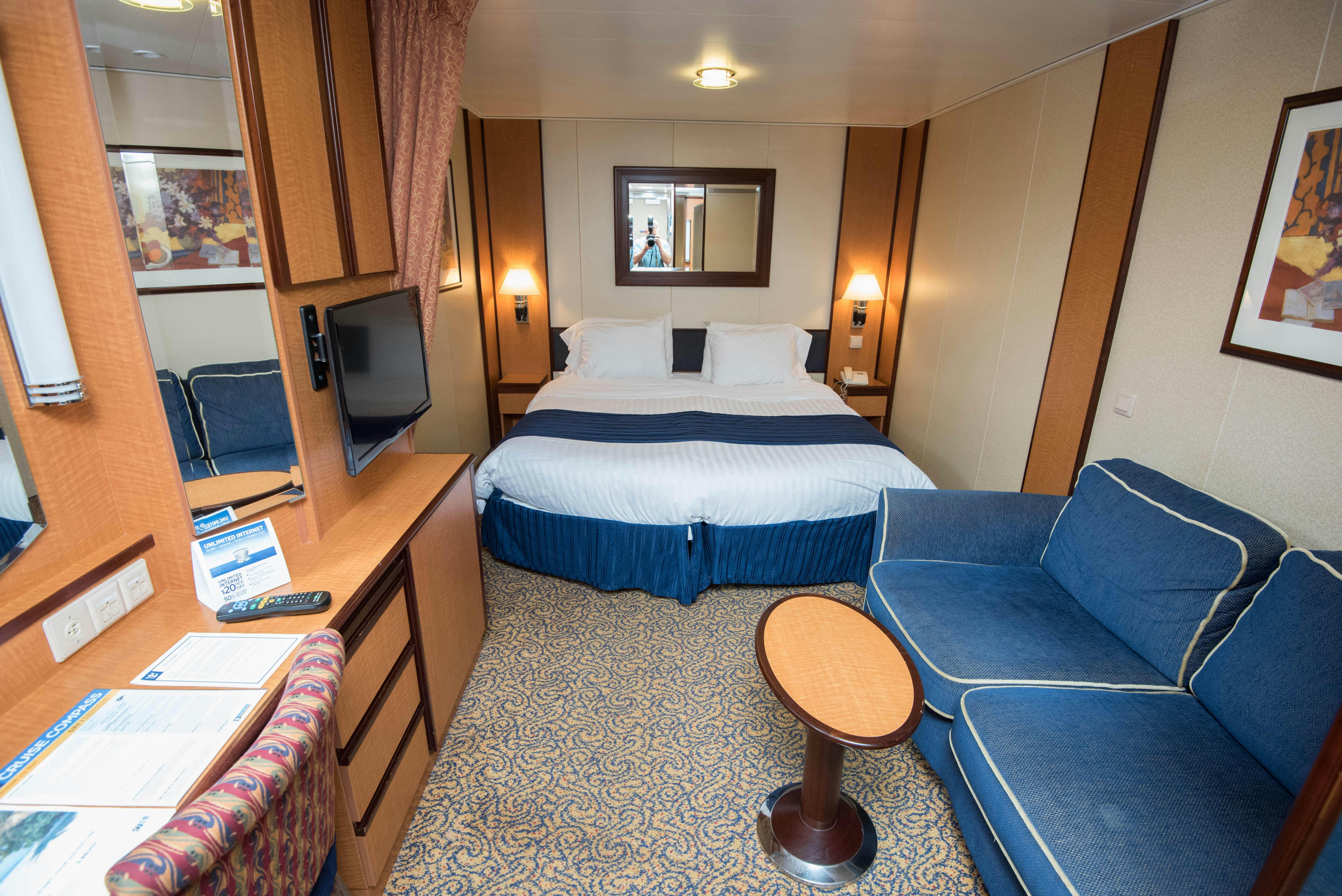 Royal Caribbean Serenade of the Seas Cruise Itinerary to Southern ...