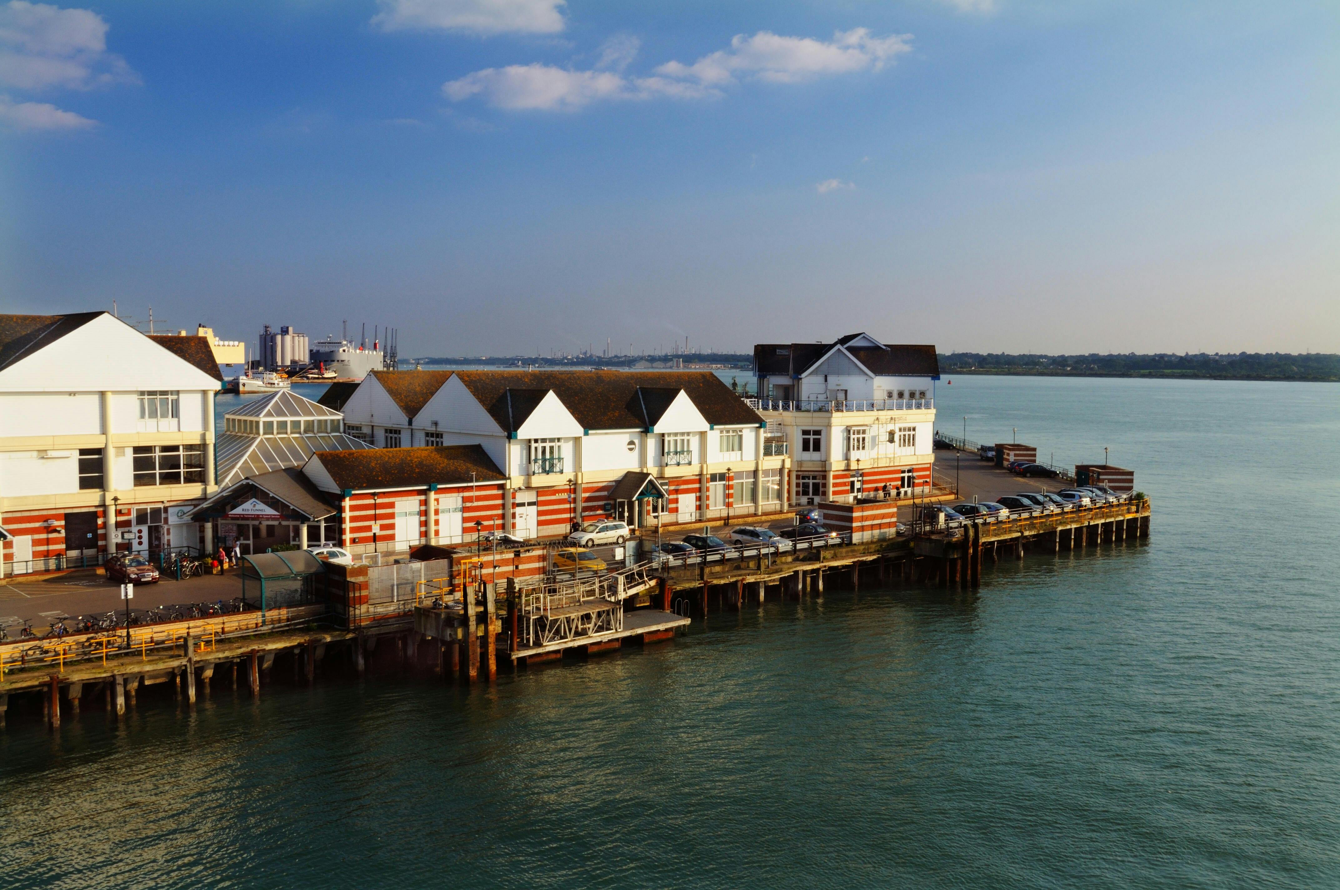 British Isles and Ireland Cruise Guide - Cruise Critic