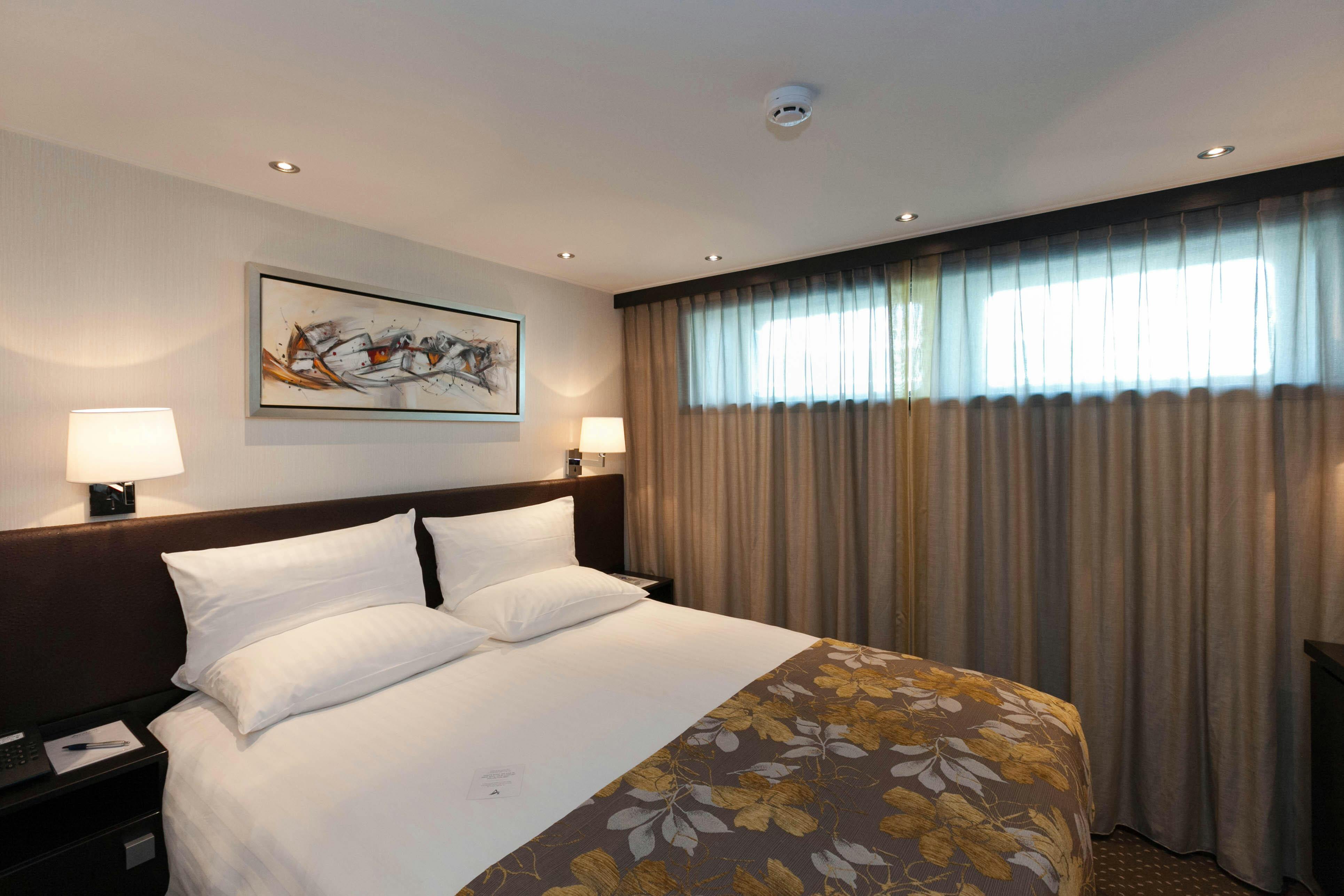 Avalon Expression Cruise: Expert Review (2023)