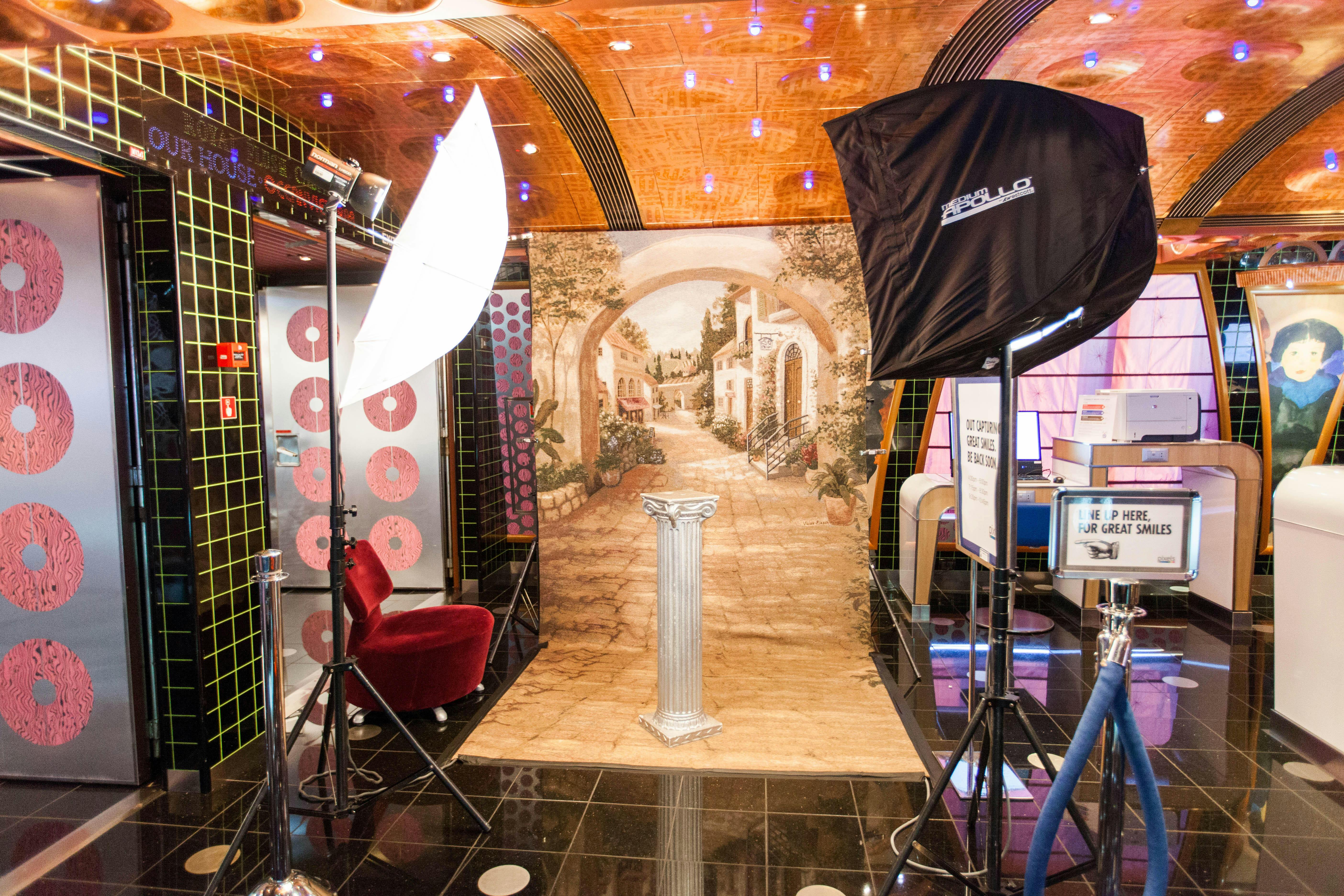 Looking for things to do on Carnival Splendor? See what cruise experts ...