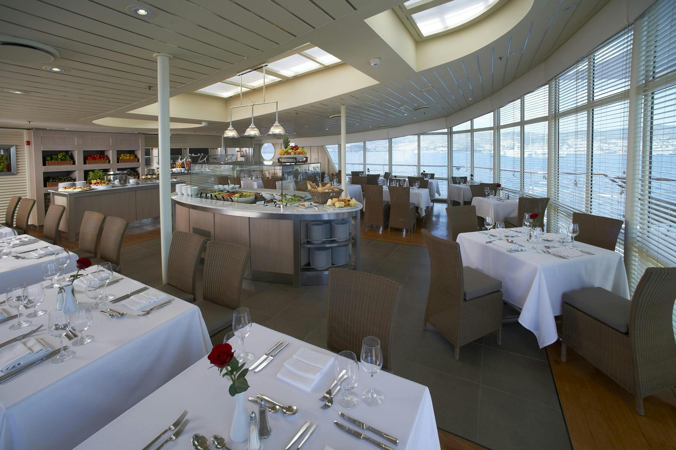 Windstar Wind Spirit Cruise: Expert Review (2023)