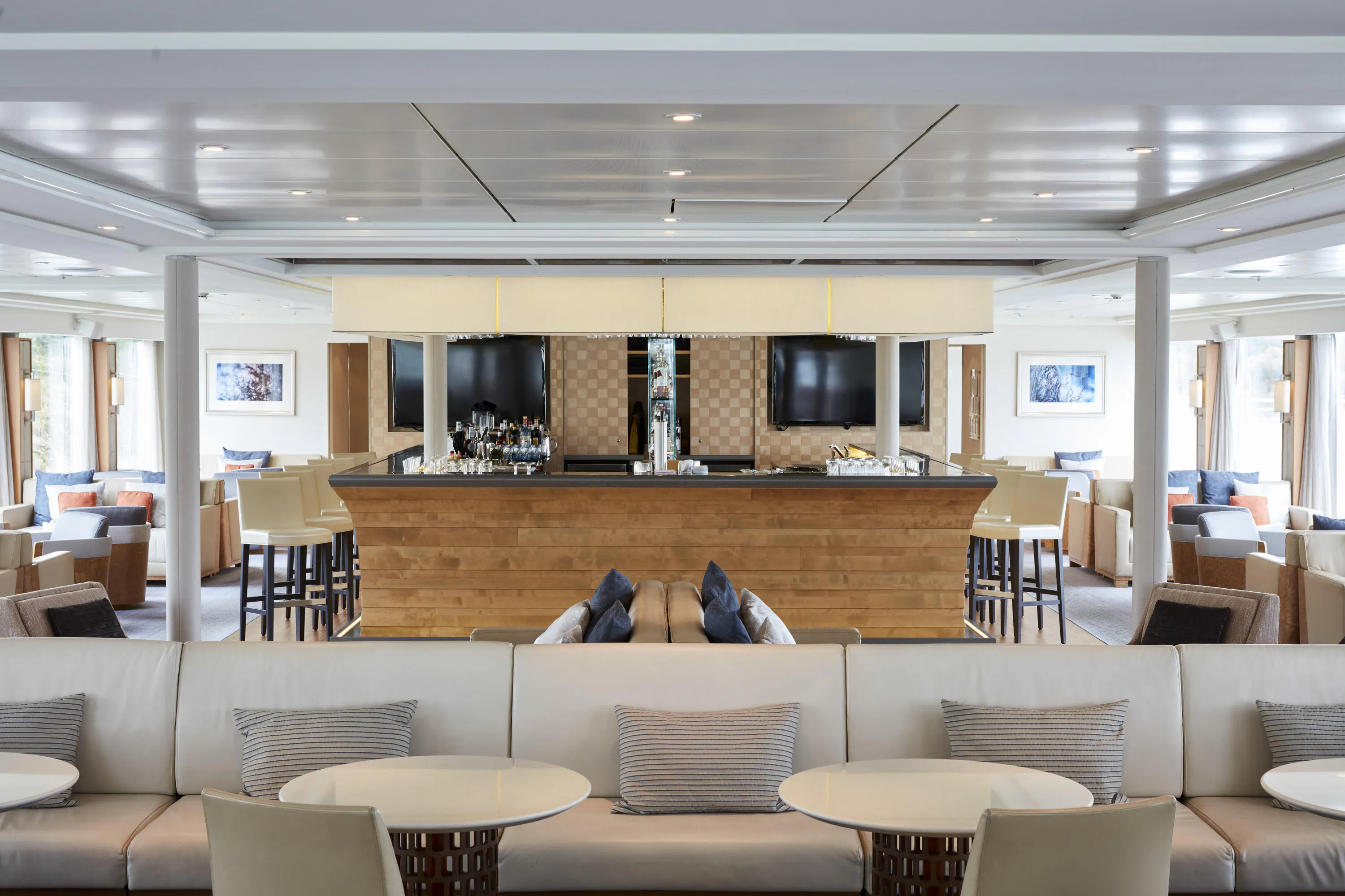 Viking Hlin Cruise: Expert Review (2023)