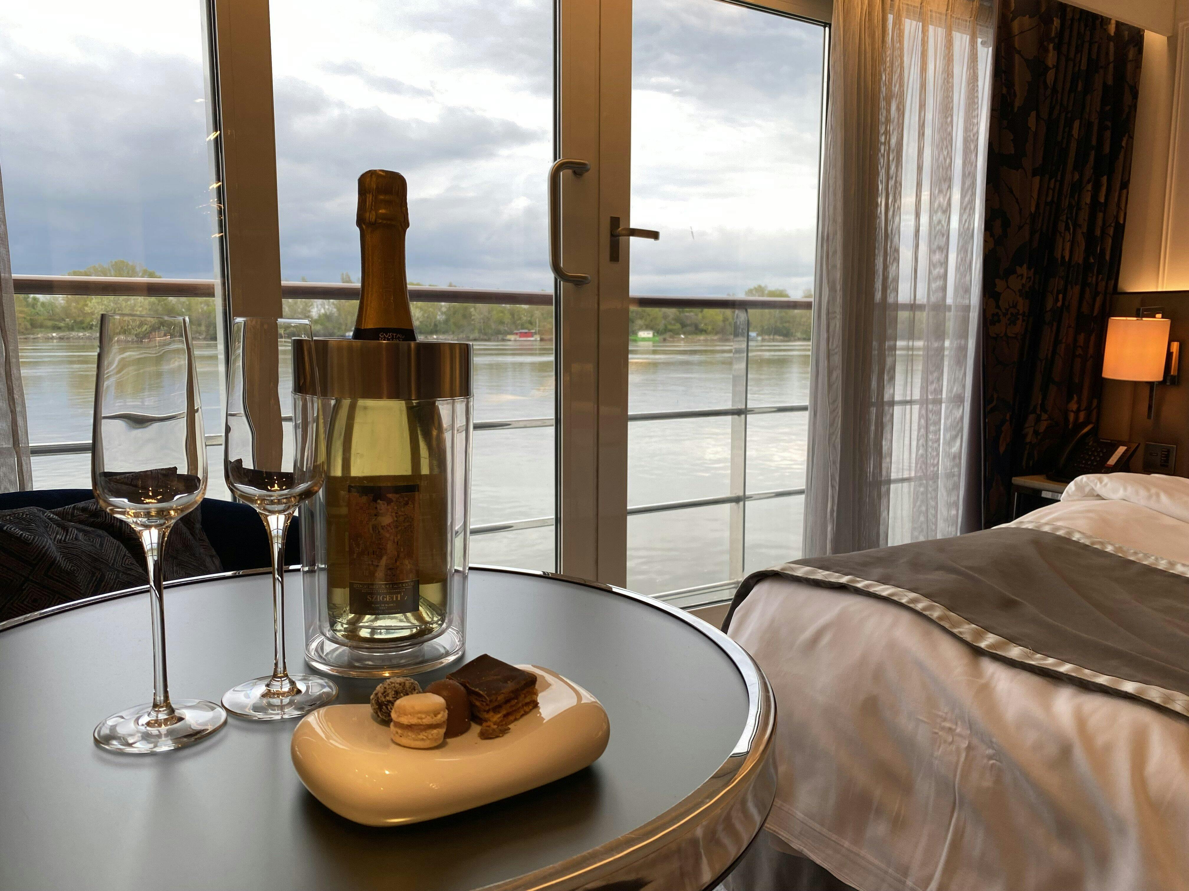 All About Riverside Luxury Cruises