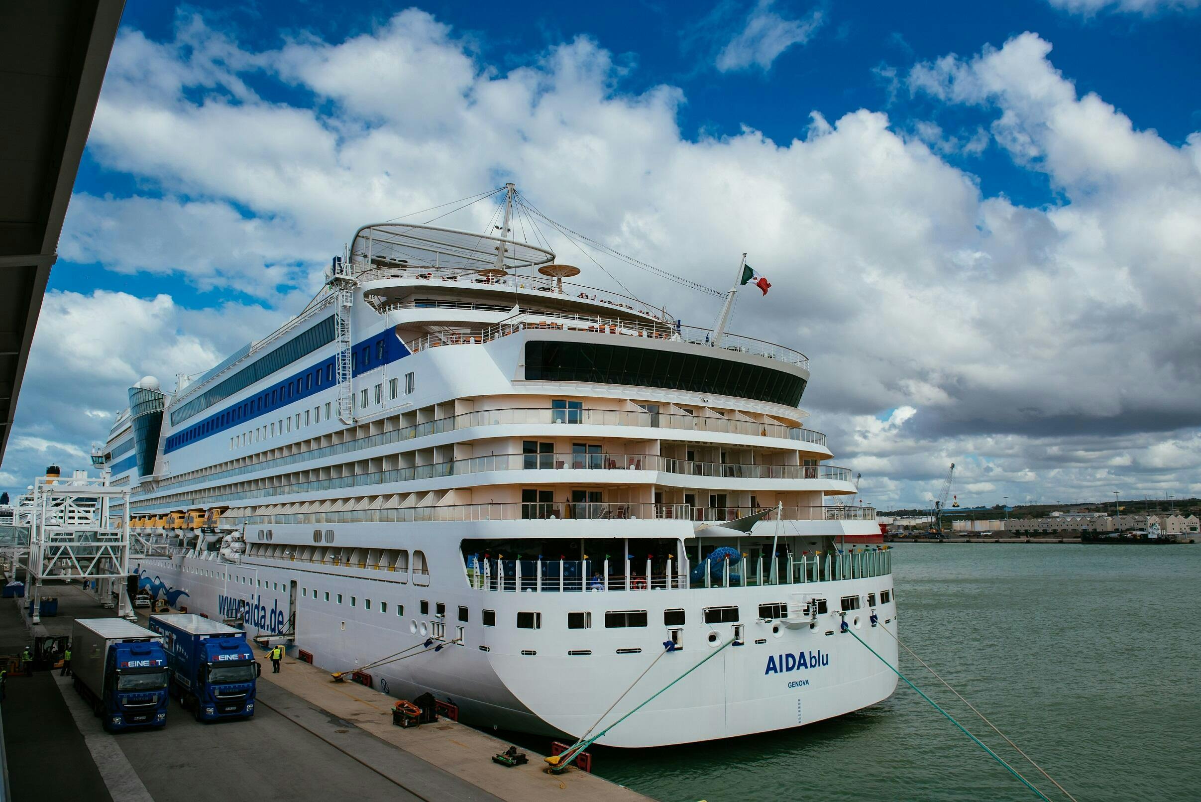 Rome Cruise Port and Terminal Information