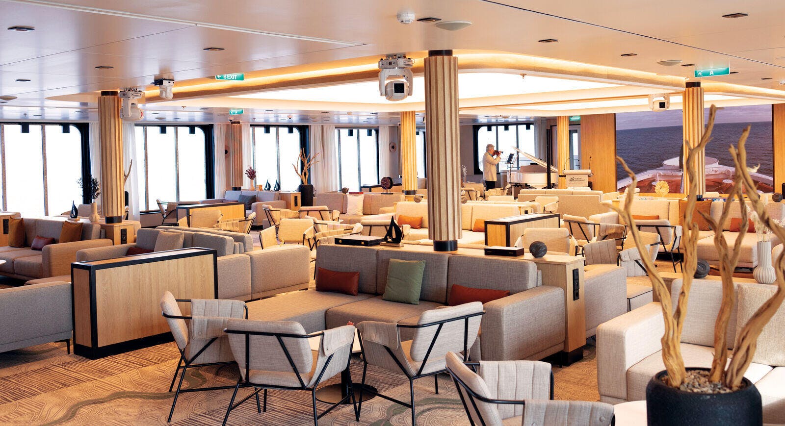Expert Review of SH Diana Cruise Ship