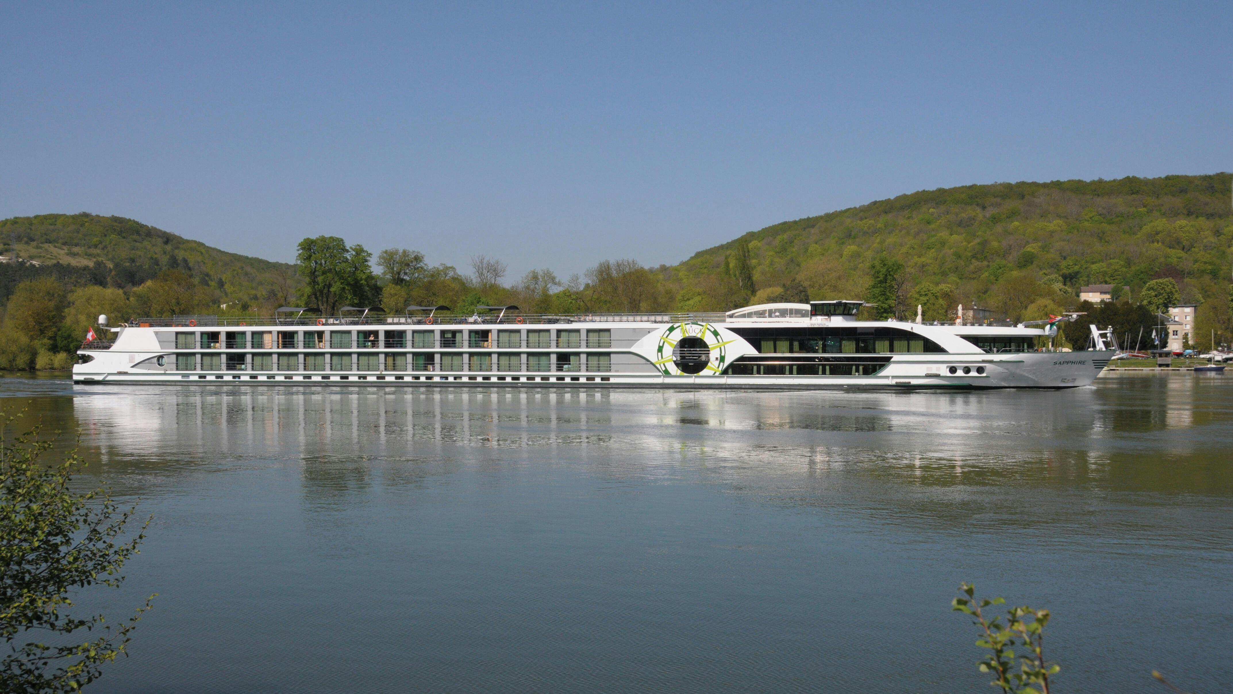 ms Sapphire Cruise: Expert Review (2023)