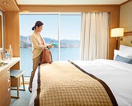 Viking Atla Cruise: Expert Review (2023)