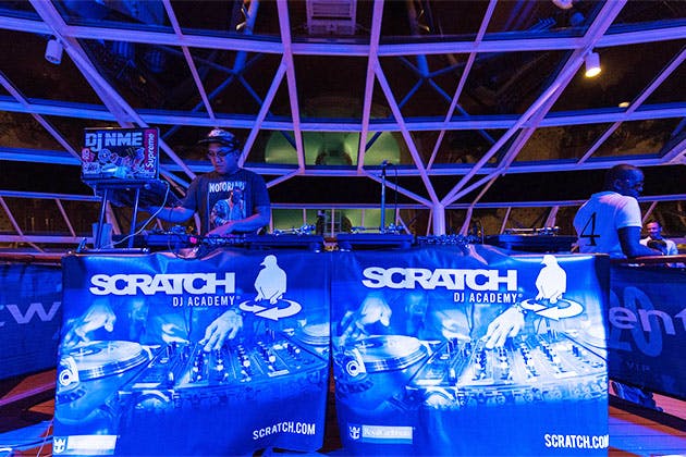 5 Best Cruise Ship Nightclubs - Nightlife