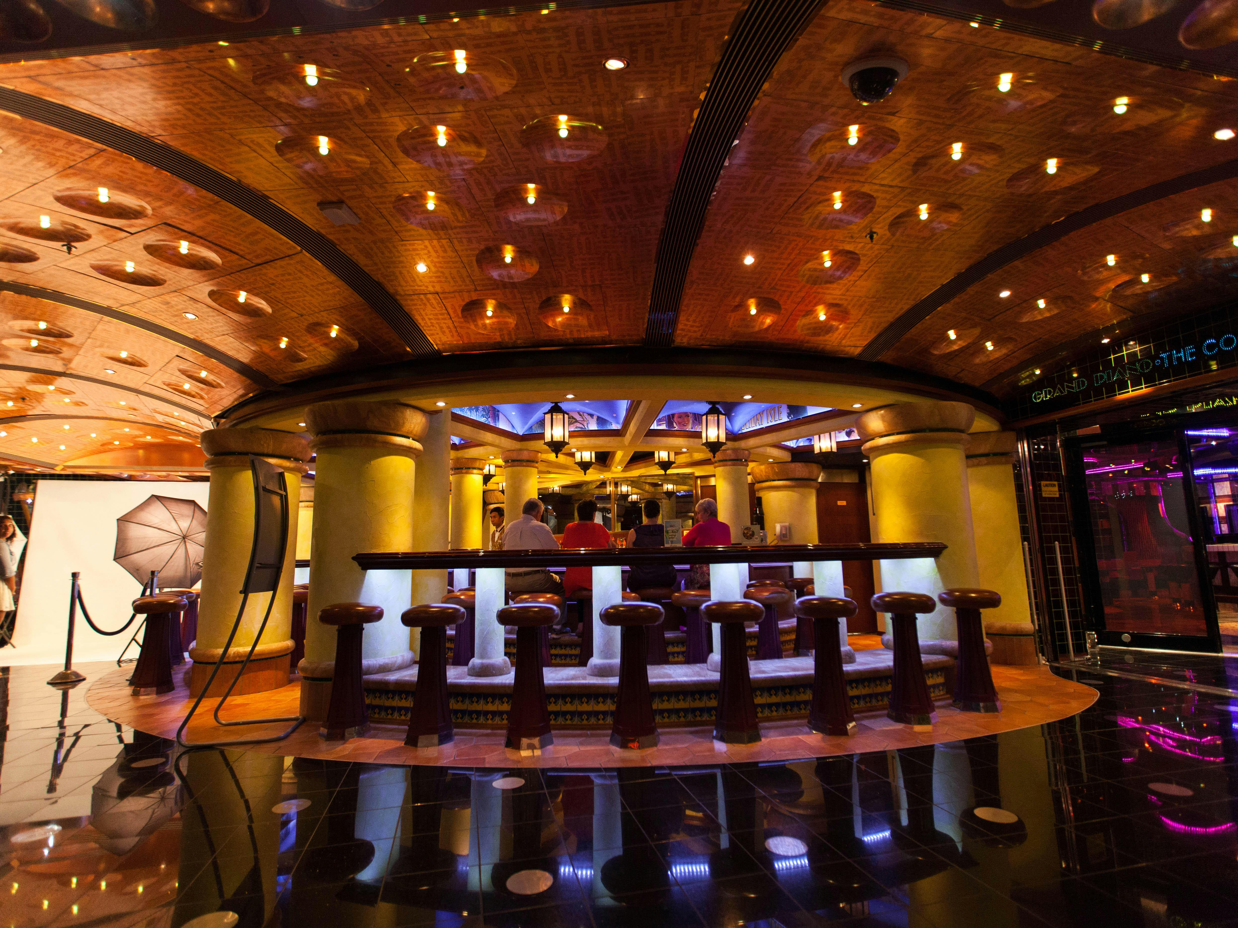 Carnival Splendor Dining: Restaurants & Food on Cruise Critic