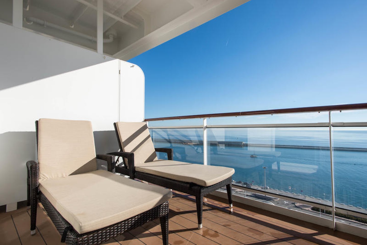 The Haven Courtyard Penthouse Suite on Norwegian Epic Cruise Ship ... The Haven Courtyard Penthouse Suite on Norwegian Epic Cruise Ship ...