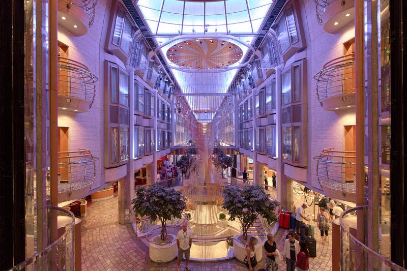 Royal Promenade on Royal Caribbean Voyager of the Seas Cruise Ship ...