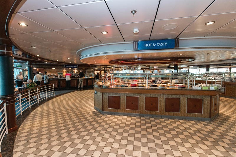 Windjammer Cafe on Royal Caribbean Jewel of the Seas Cruise Ship ...