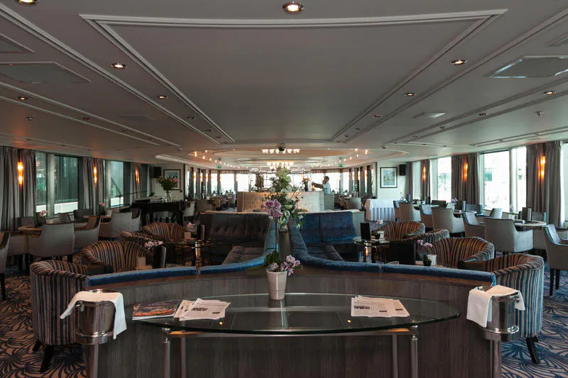 Panorama Lounge & Bar on ms Grace Cruise Ship - Cruise Critic