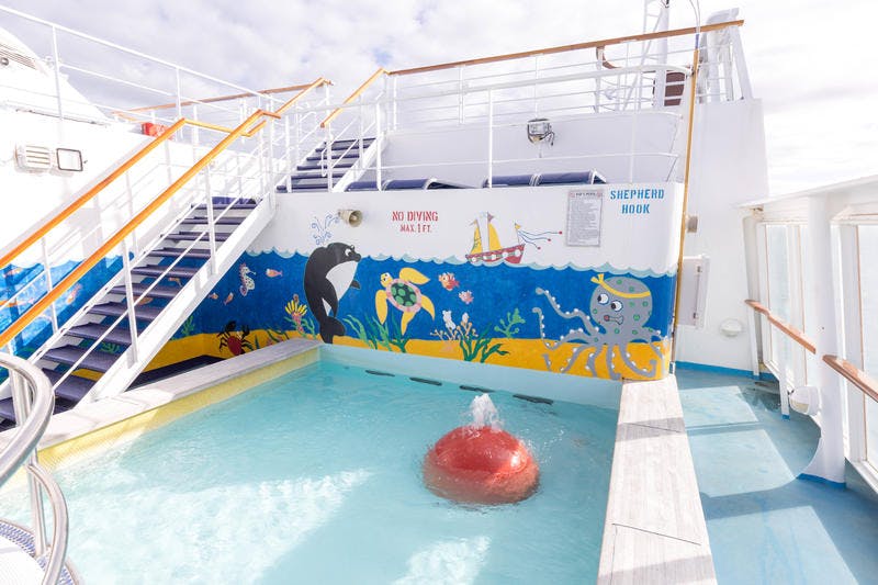 Kids' Pool on Norwegian Sun Cruise Ship - Cruise Critic
