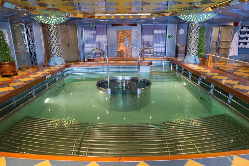Thermal Pool on Holland America Oosterdam Cruise Ship - Cruise Critic