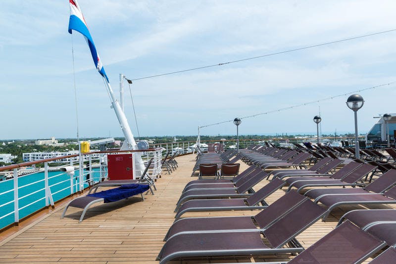 Sea View Pool on Holland America Oosterdam Cruise Ship - Cruise Critic