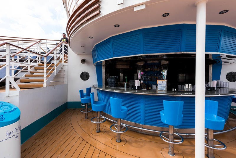 Pool Bar on Royal Caribbean Adventure of the Seas Cruise Ship - Cruise ...