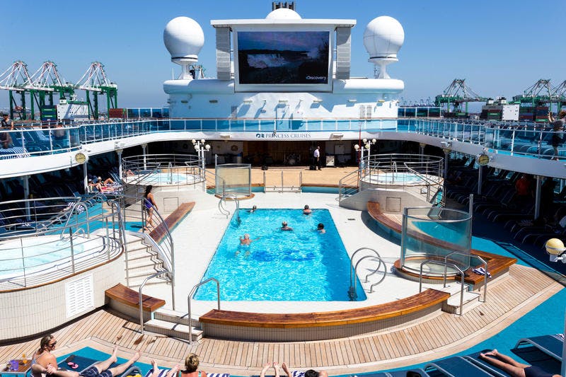 Lido Pool on Island Princess Cruise Ship - Cruise Critic