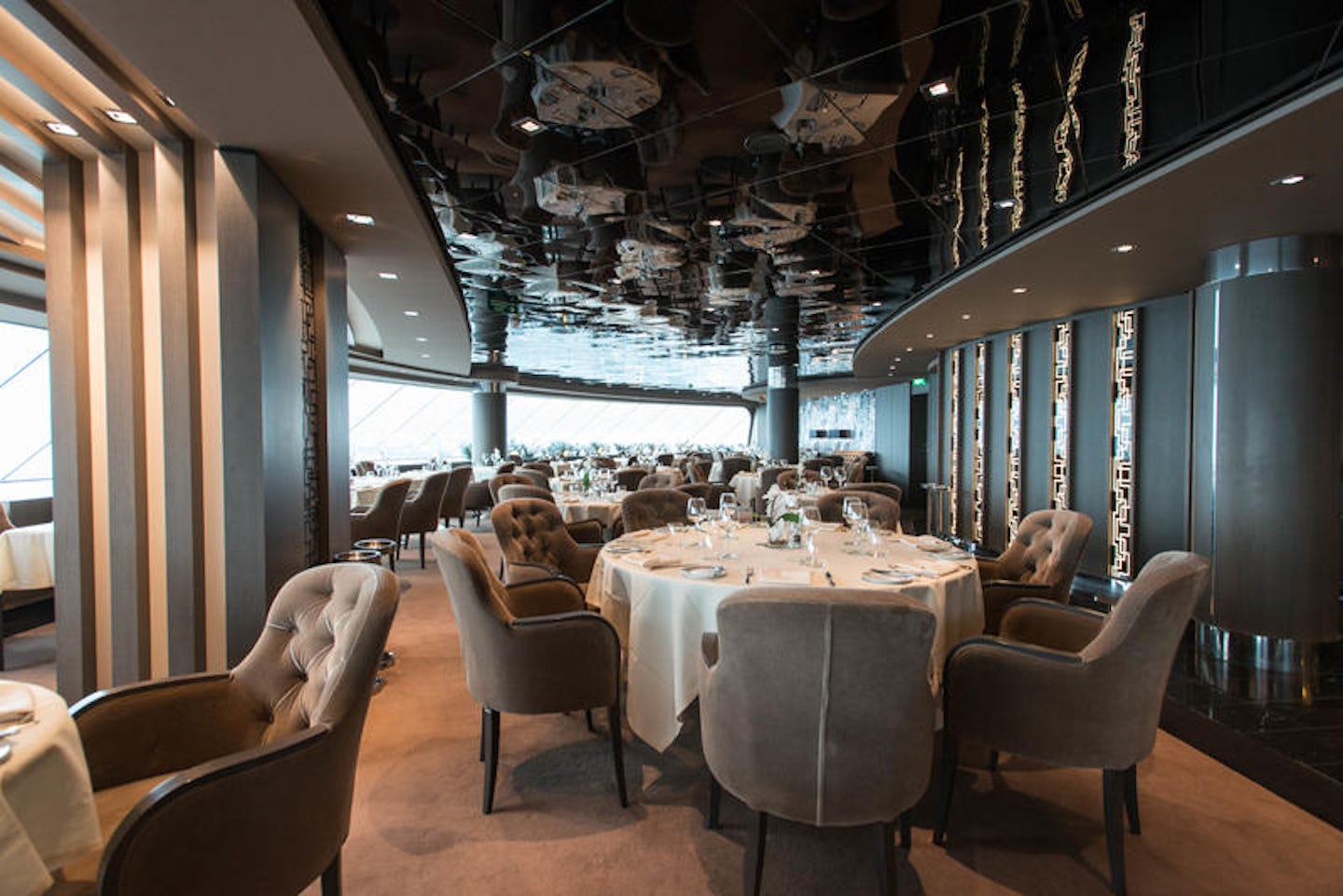 Yacht Club Restaurant On Msc Meraviglia Cruise Ship Cruise Critic